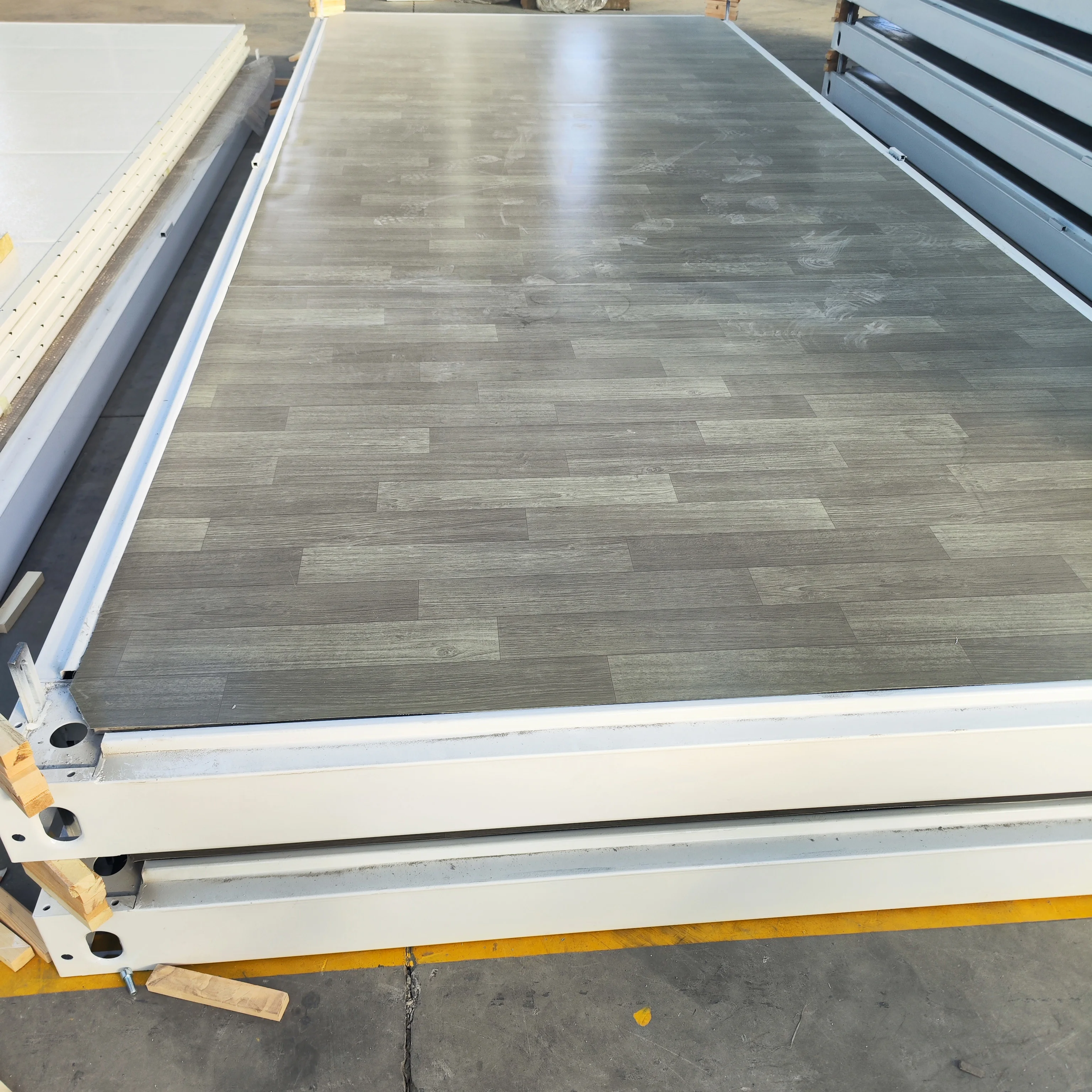 Prefabricated Foldable Prefab Container House Prefab Z-type Folding ...