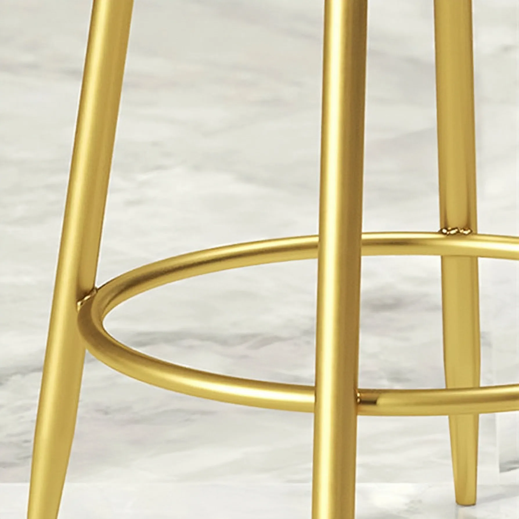 Luxury Bar Stool Chair Iron Frame Combine With Velvet For House Bar And ...