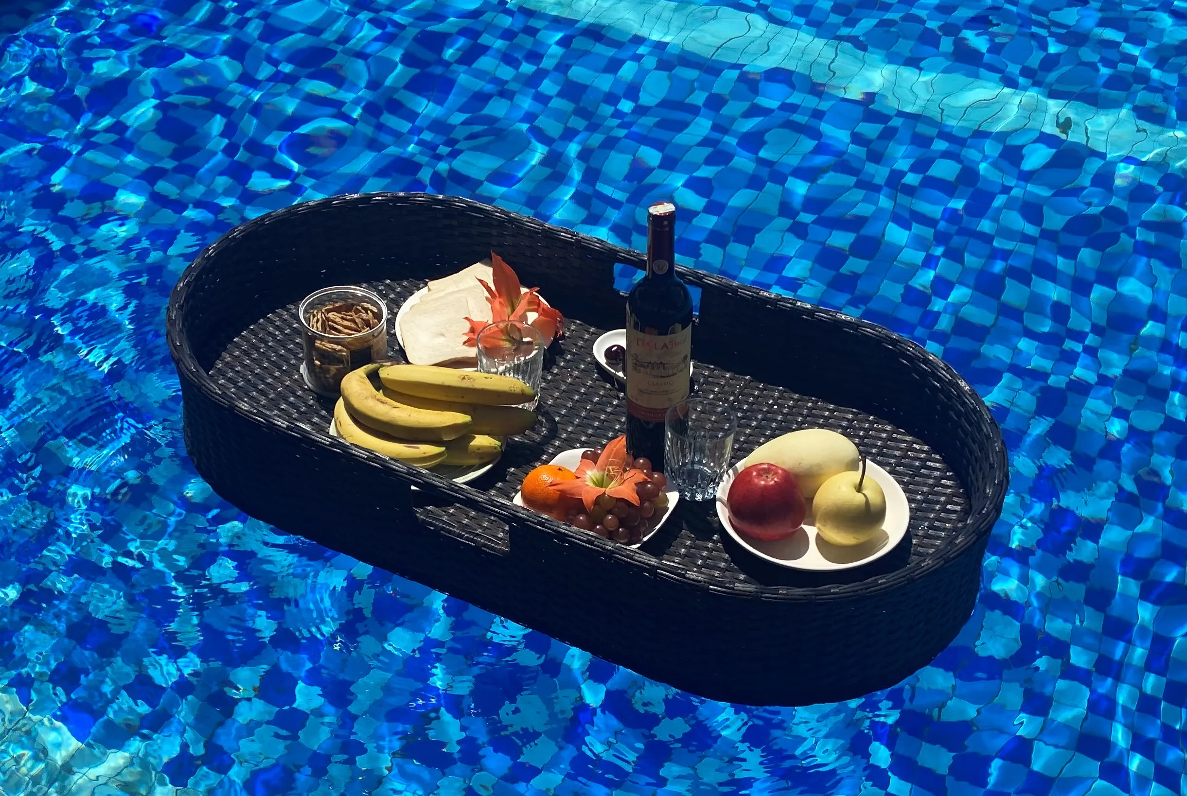 Viet Nam-Made Floating Tray Rattan and Metal Floating Breakfast Tray