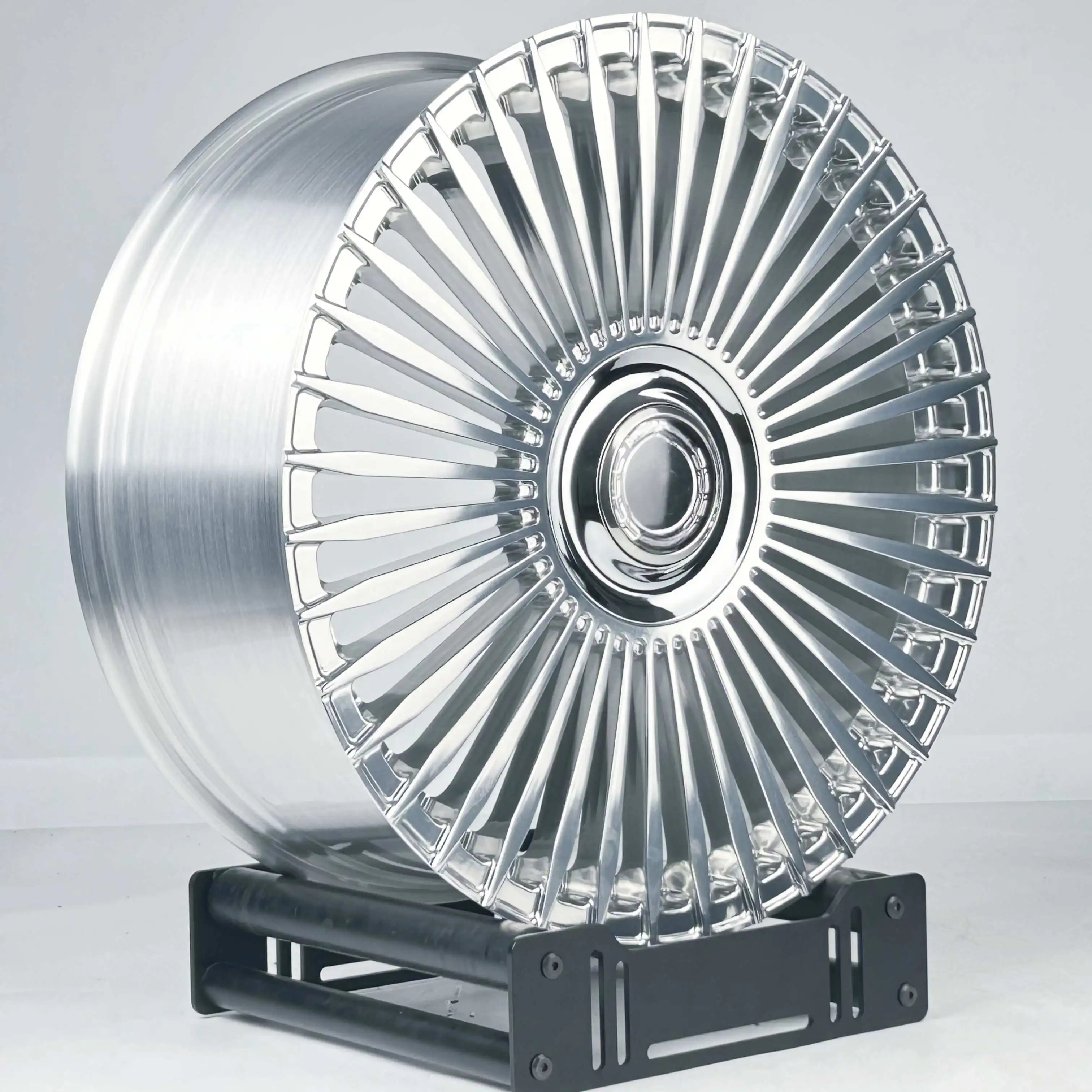 Bku Forged Wheels - Custom Luxury Rims for Lincoln Navigator