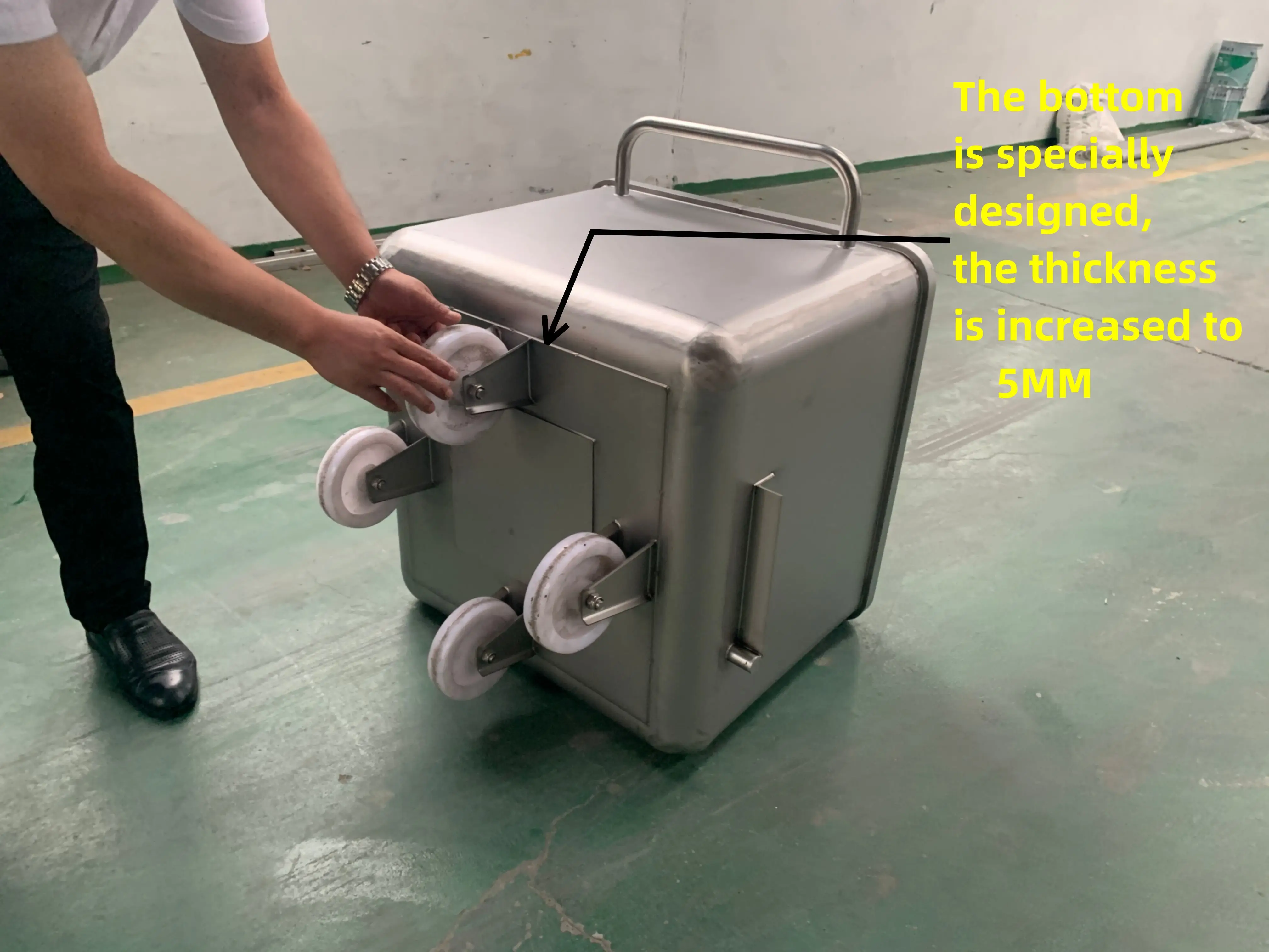 SUS304 200L Mobile Meat Trolley - Durable & Versatile