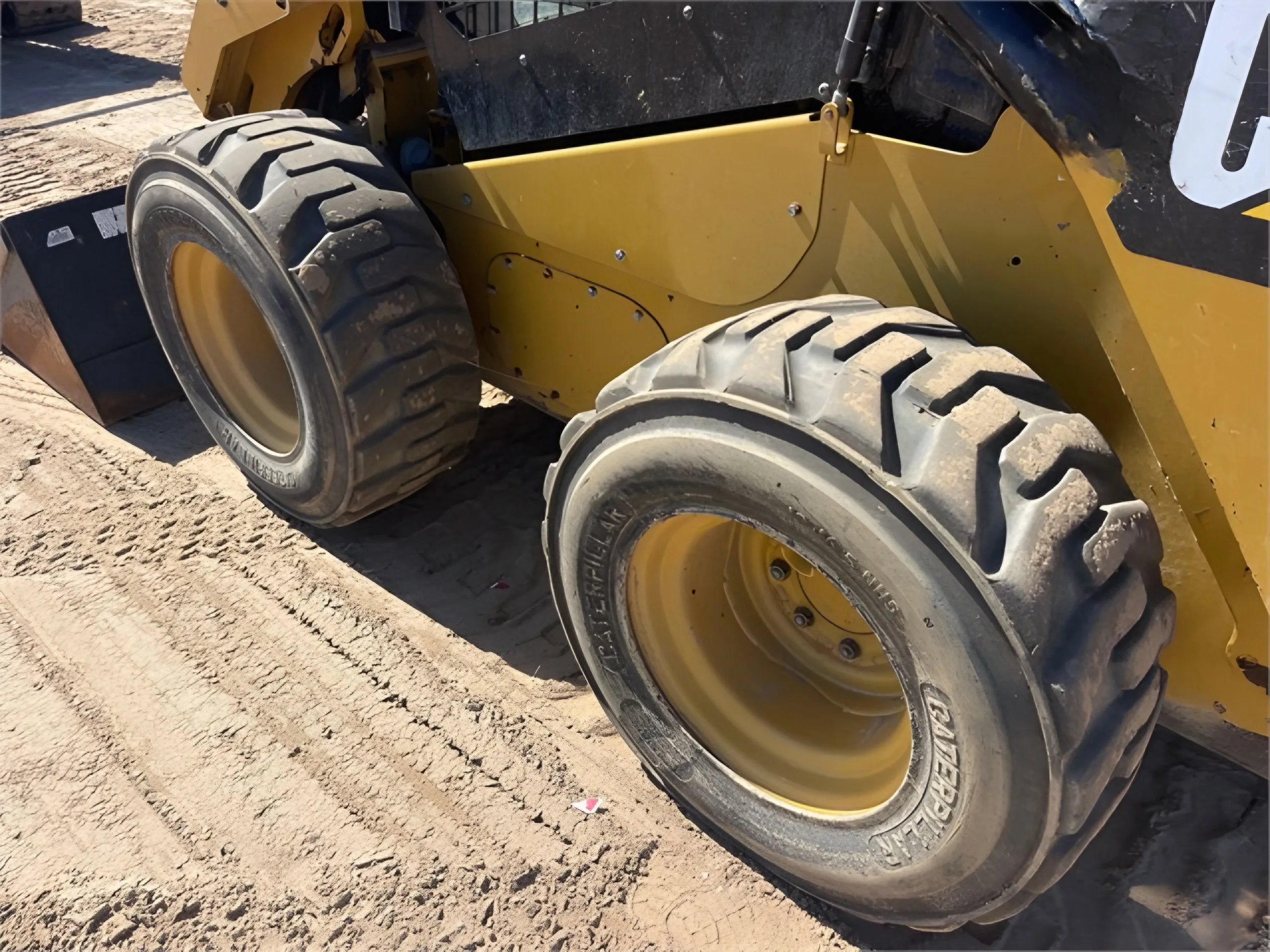 Affordable Skid Steer 2016 Caterpillar 262d Epa Skid Steer With Diesel ...