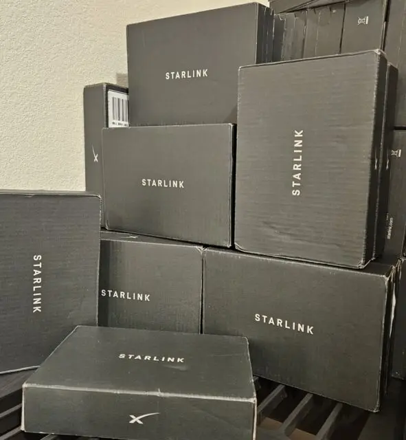 New Original Starlink Satellite Internet Kit V2 With Rectangular Dish ...