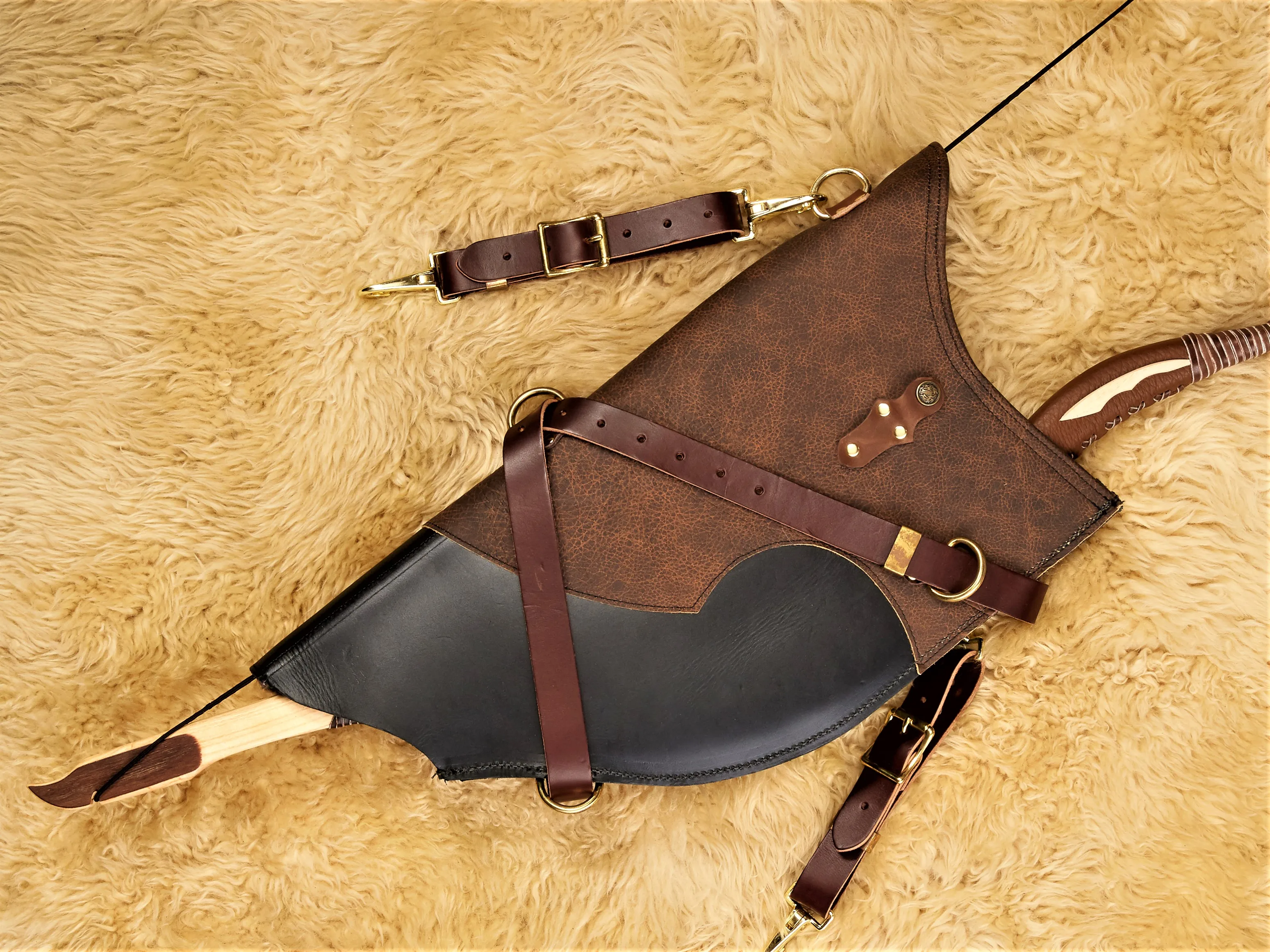 Hanging waist leather quivers traditional arrow side quivers archery ...