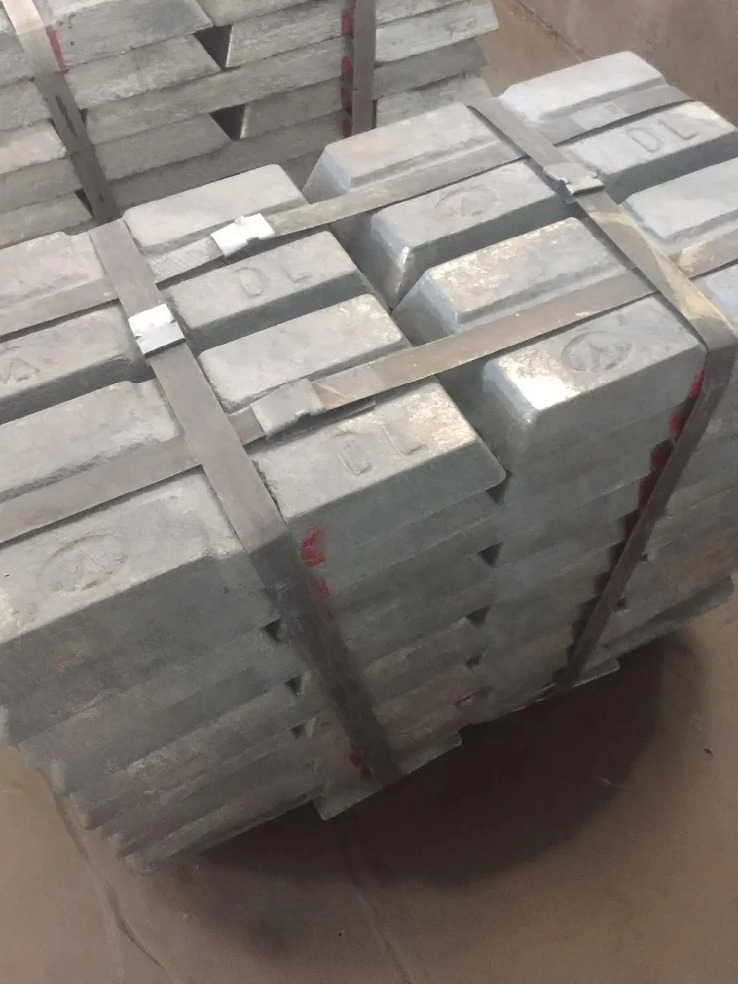 Aluminum Alloy Ingot,Aluminum A7 A8,Pure Aluminum Ingots 99.7 - Buy ...