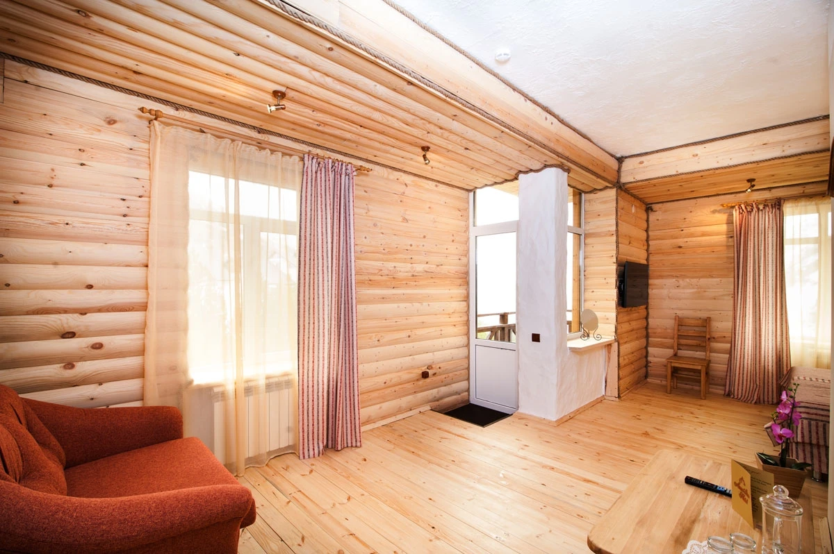 Northern Russian T&g Pine & Spruce Cladding For Wood Wall Panels For ...