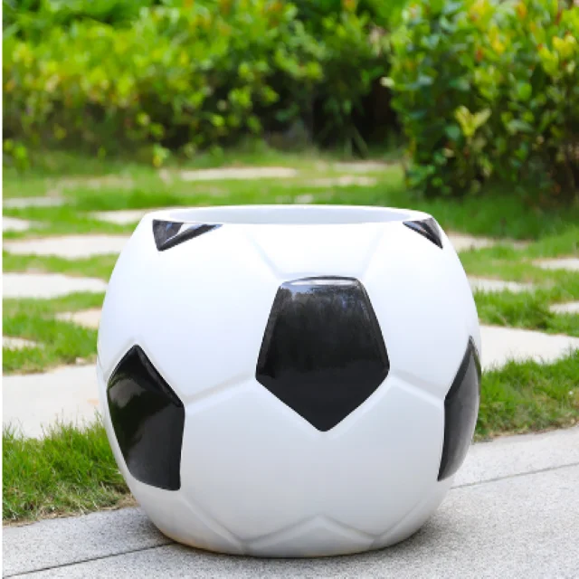 Alibaba.com: Fiberglass Football Statue, Custom Outdoor Sculpture, Life ...