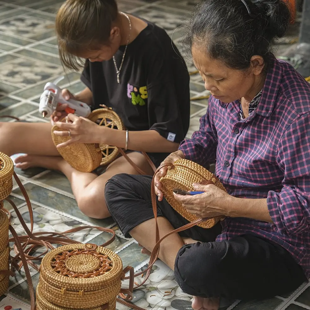 Wholesale Summer Vacation 2023 Round Rattan Diy Women Sling Handmade ...
