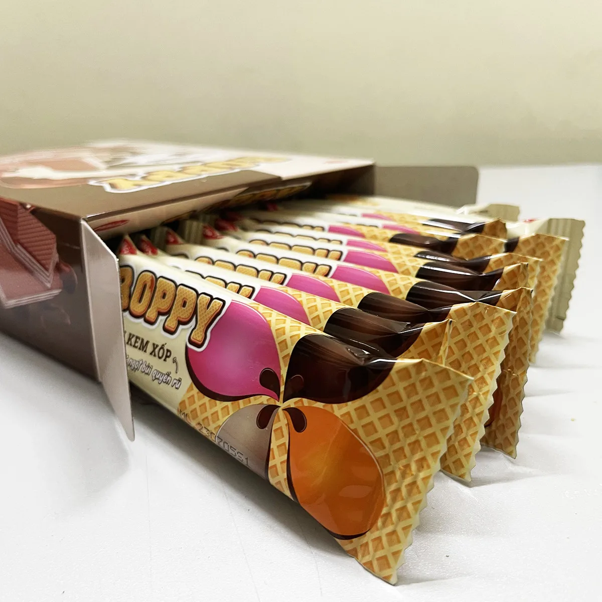 Free Sample Bibic-a Roppy Wafer Biscuit - Low Fat, Chocolate Flavor