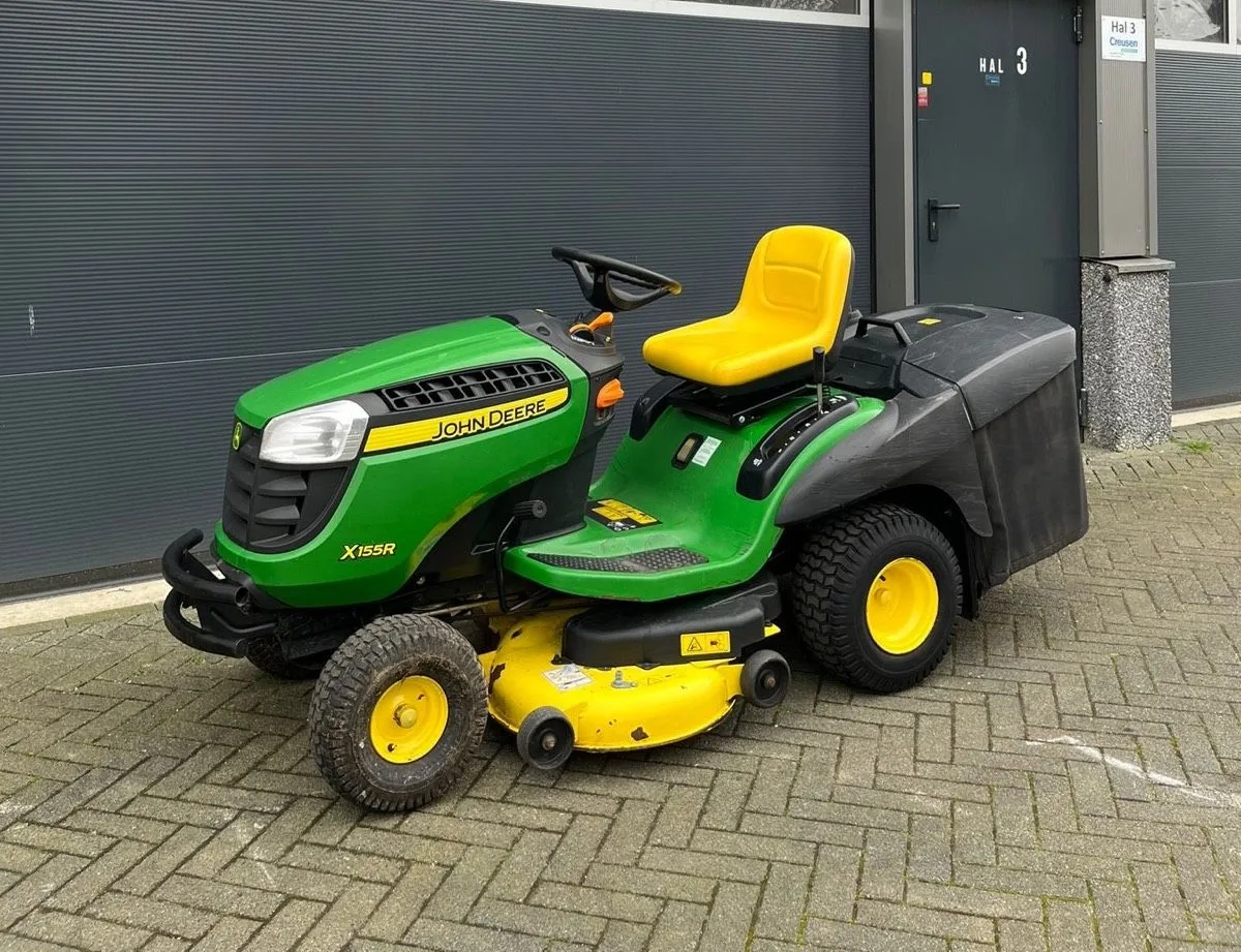 John Deere X155R Lawn Mower - Efficient Gasoline Grass Cutter