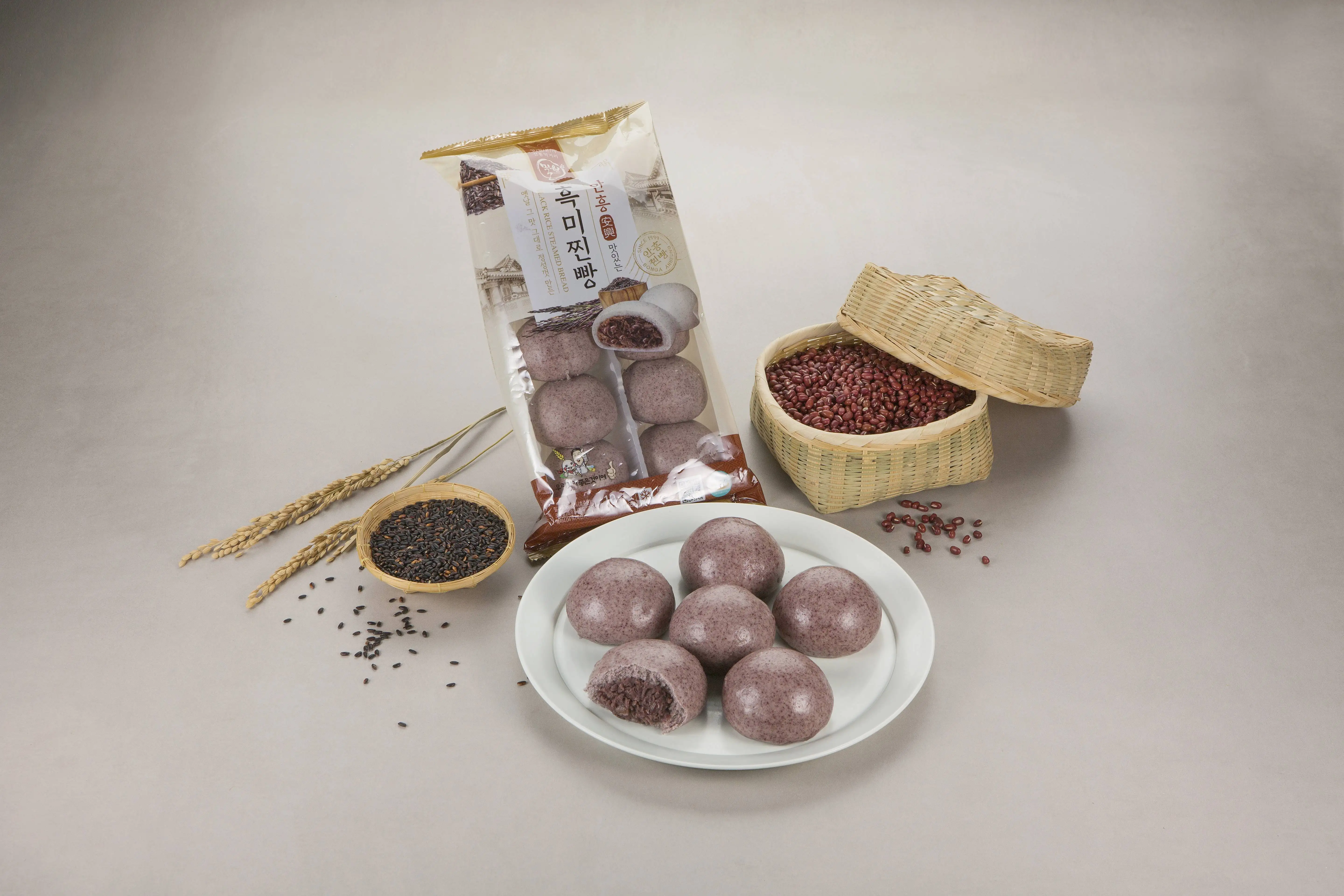 Made In Korea Anheung Steamed Bread 500g Korean Whole Wheat Black Rice ...