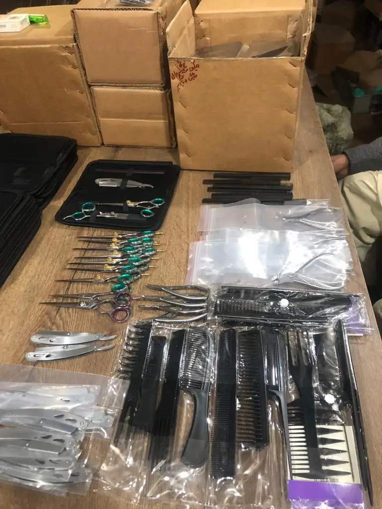 Barber Hair Scissors With Screw Use In Salon New Arrival Haircut ...