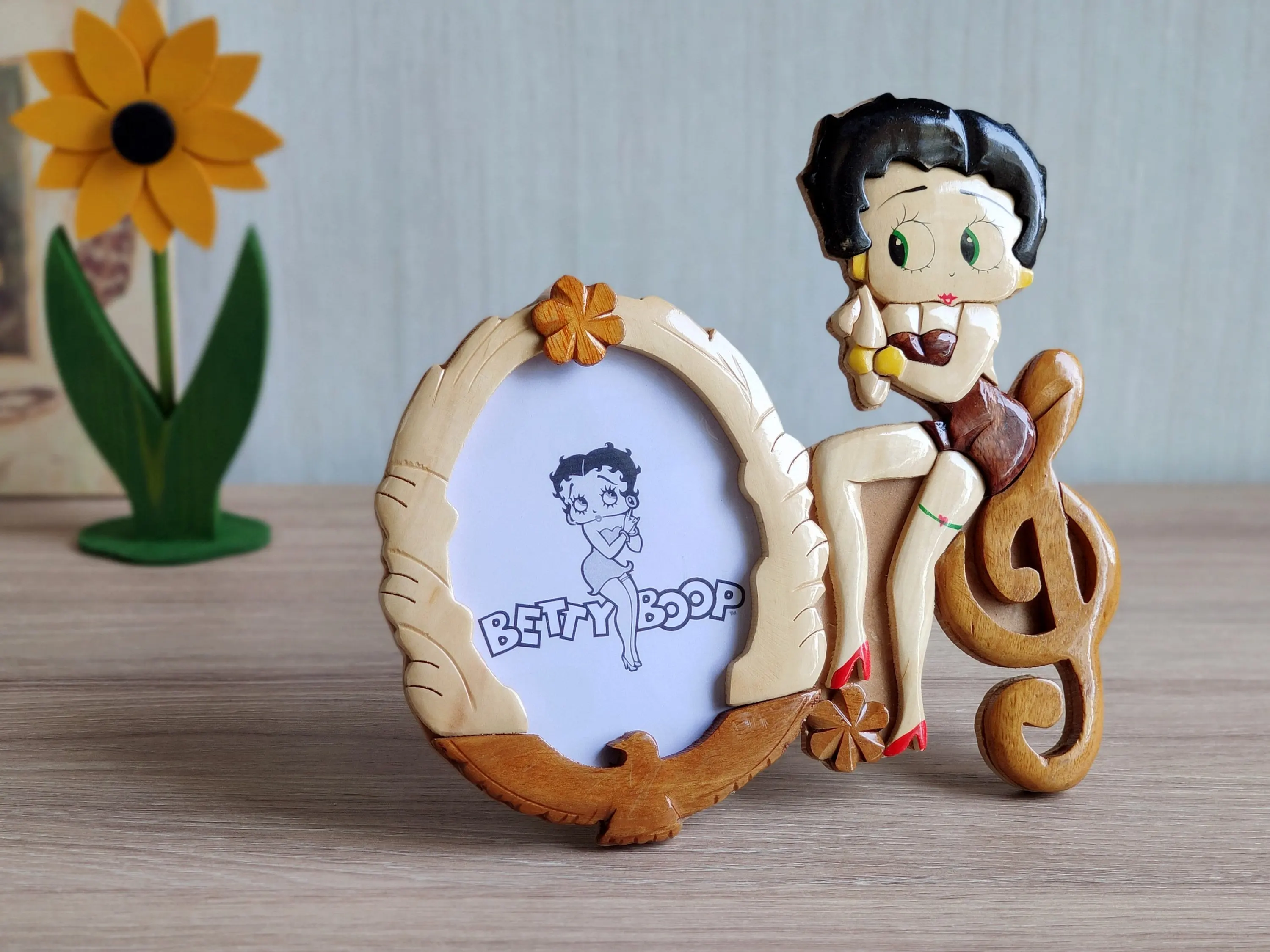 Mini Lovely Dis.ney Cartoon Character Photo Frames Hot Selling Vintage ...