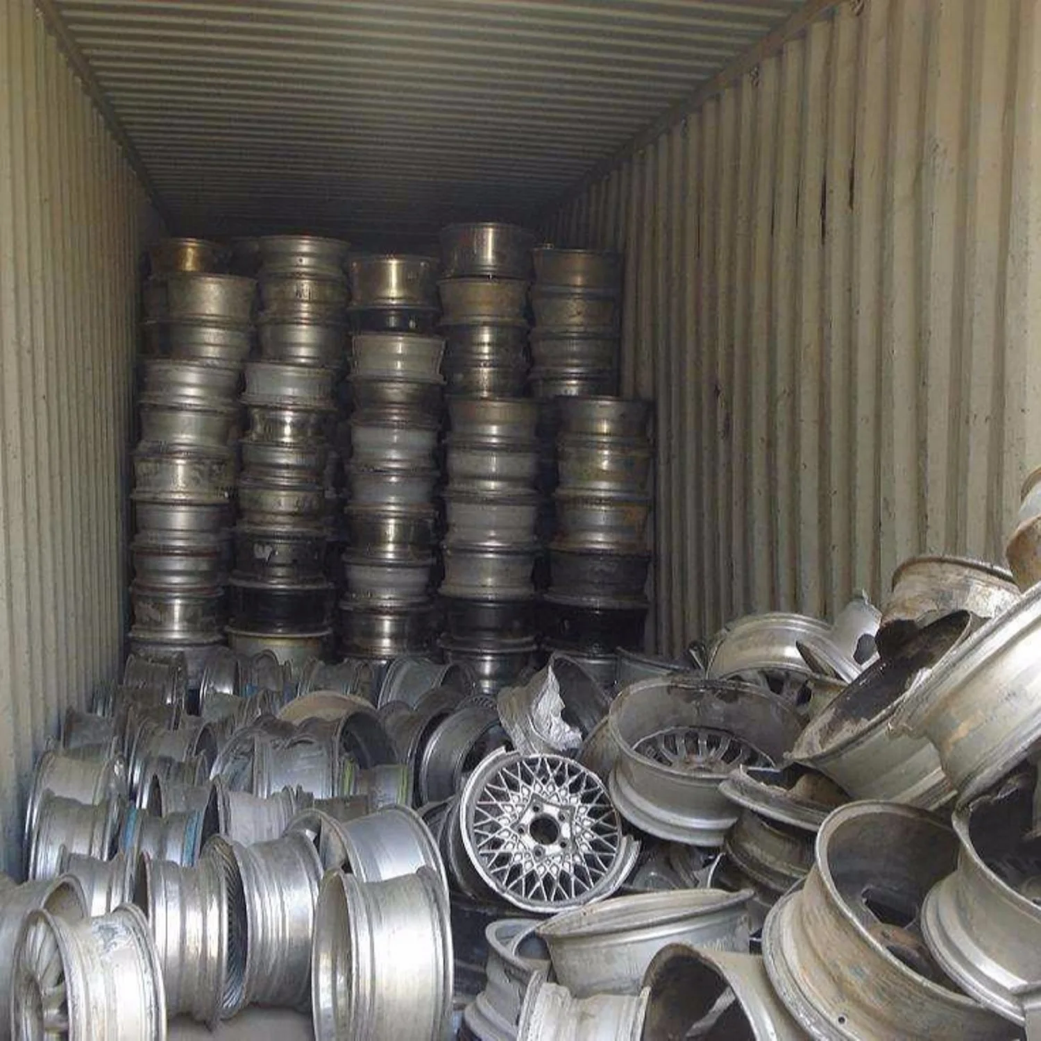 Professional Supply Bulk Scrap Wheel And Wire Rim Aluminum Wheel Hub ...