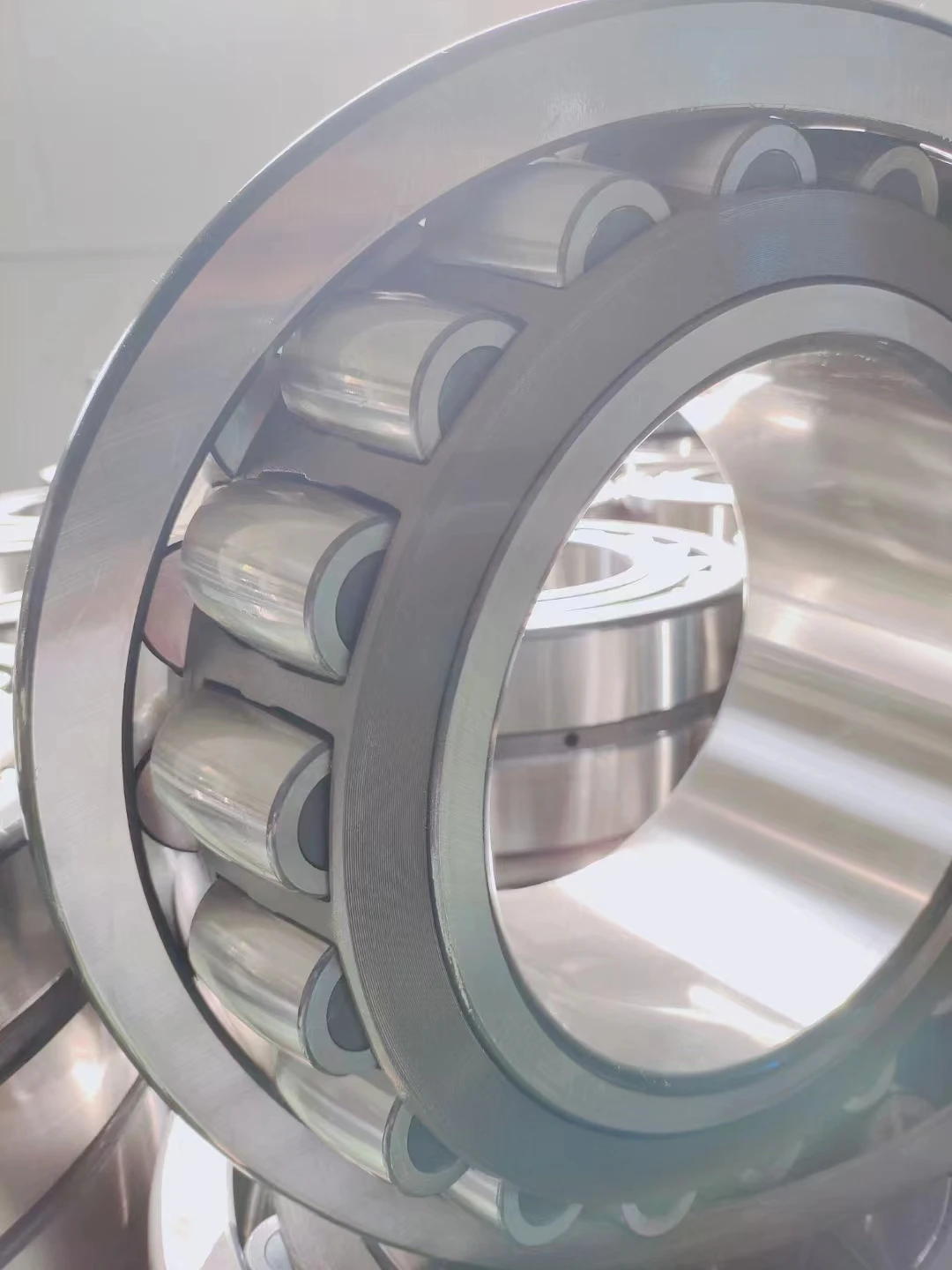 High Performance Conveyor High Temperature Resistance Spherical Roller ...