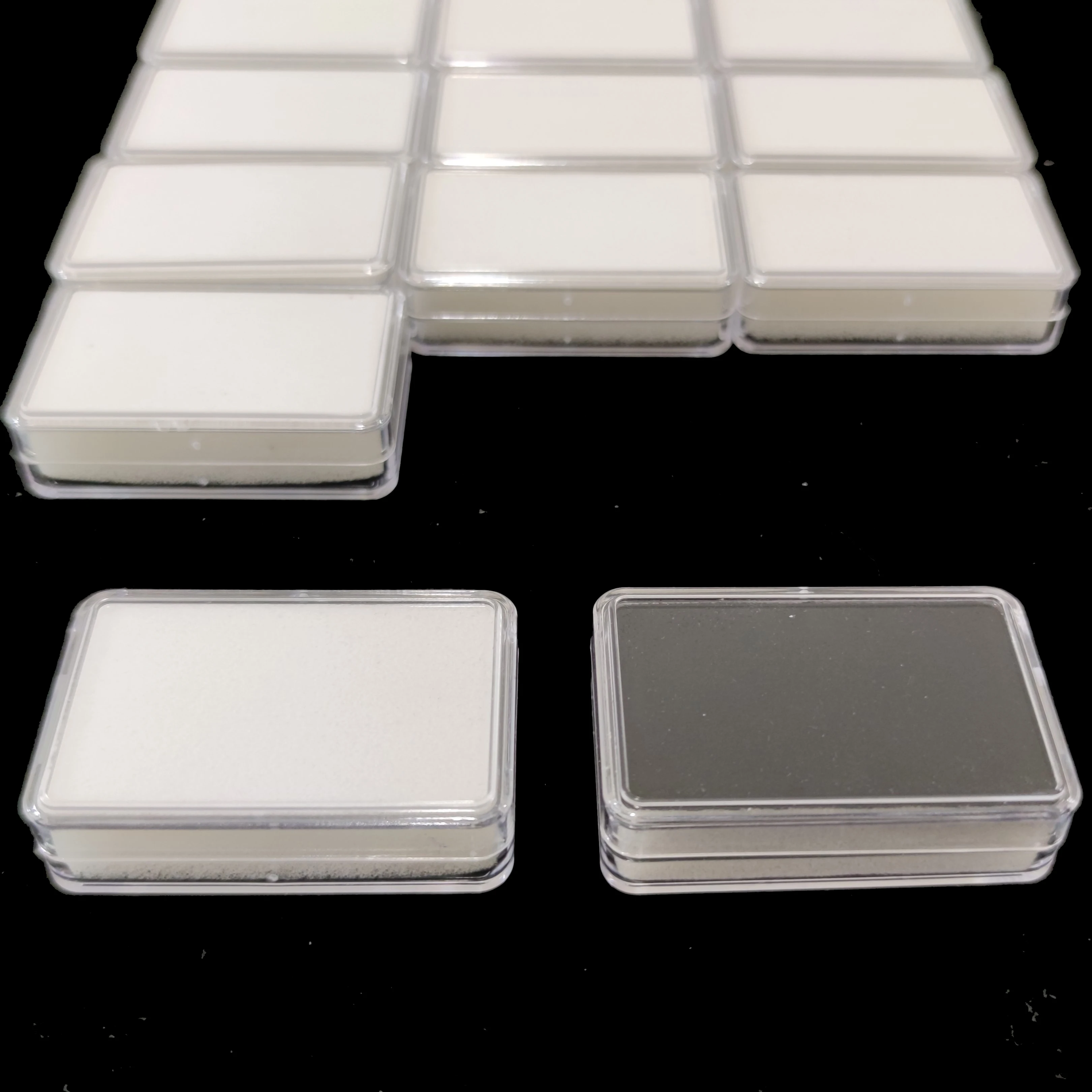 Clear Plastic Gemstone Case,Size 5.5 X 3.5 Cm,With Black And White ...