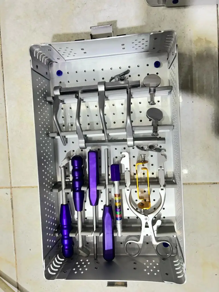 Phantom CS CLASSIC System Anterior Cervical Retractor Distractor ...