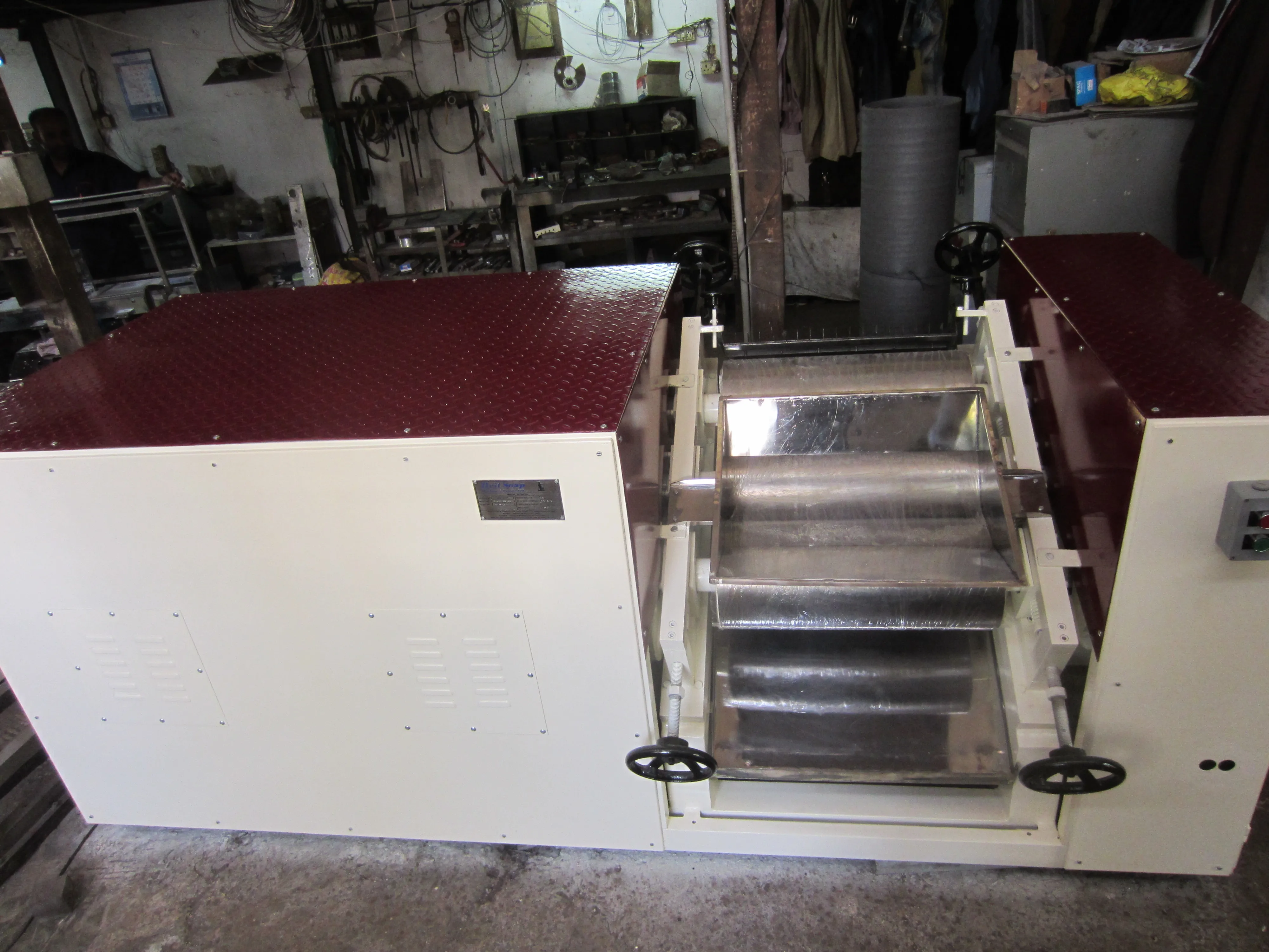 Toilet Bar Soap Making Machine Laundry Soap Plodder Soap Machinery ...