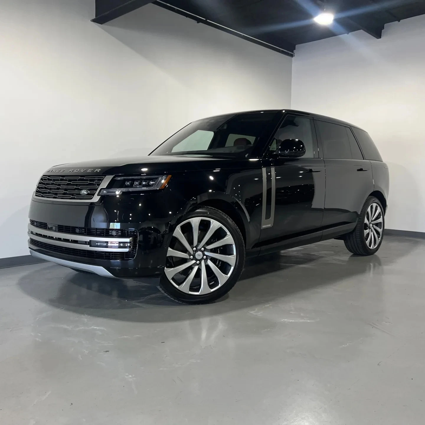 Auction Sales 2023 Range Rover P530 SE| Alibaba.com