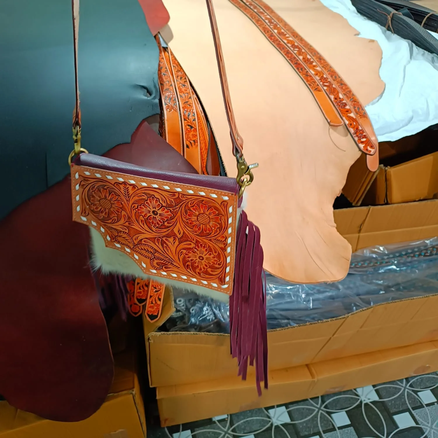 Genuine Leather Western Crossbody Bag For Women & Custom Oem