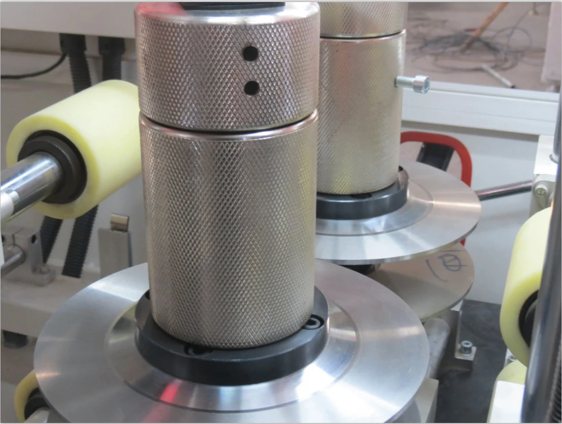 Aluminum Profile Thermal Break Assembly Machine - GRFH02