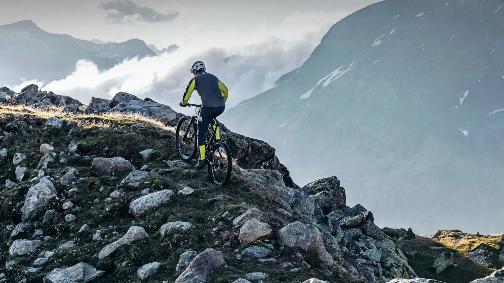 2023 Trek Fuel Exe 9.9 Xx1 Axs - Buy New 2023 Trek E-caliber 9.9 Xx1 Axs Top Speed / Cheap 2023 ...