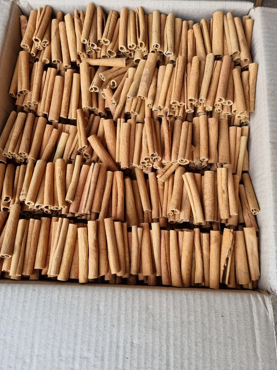 Hot Spicy Cigarette Cassia Cinnamon Natural Herbal Wholesale In Bulk/ Retail Oem Packing South ...