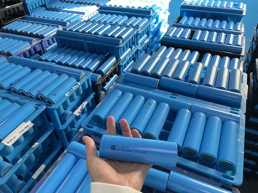 High Quality Lifepo4 Cylindrical Battery Cell 38121 3.2V 15ah