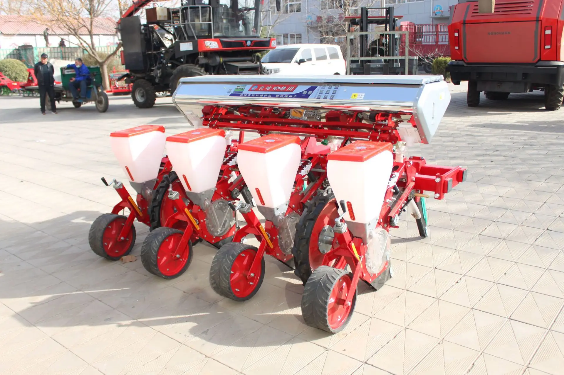 Maize Planter Precision Seeder 4-Row Universal Pneumatic Corn Seeder ...