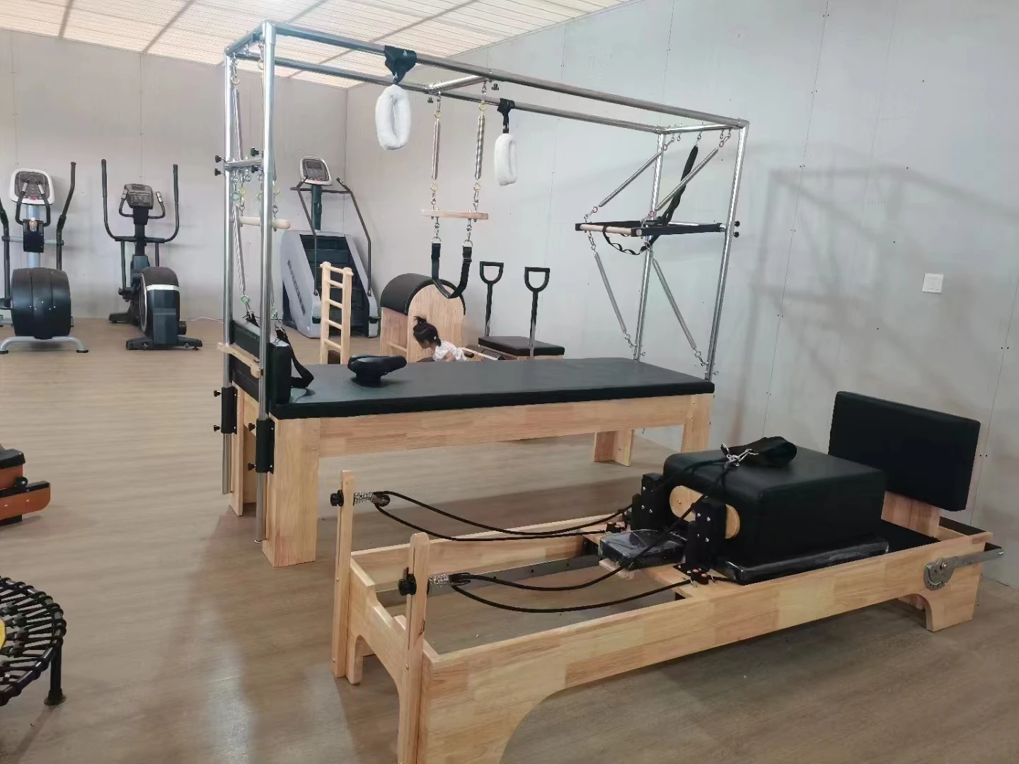 Custom Classical Design Body Balance Shengqi Pilates Wooden Core Bed ...