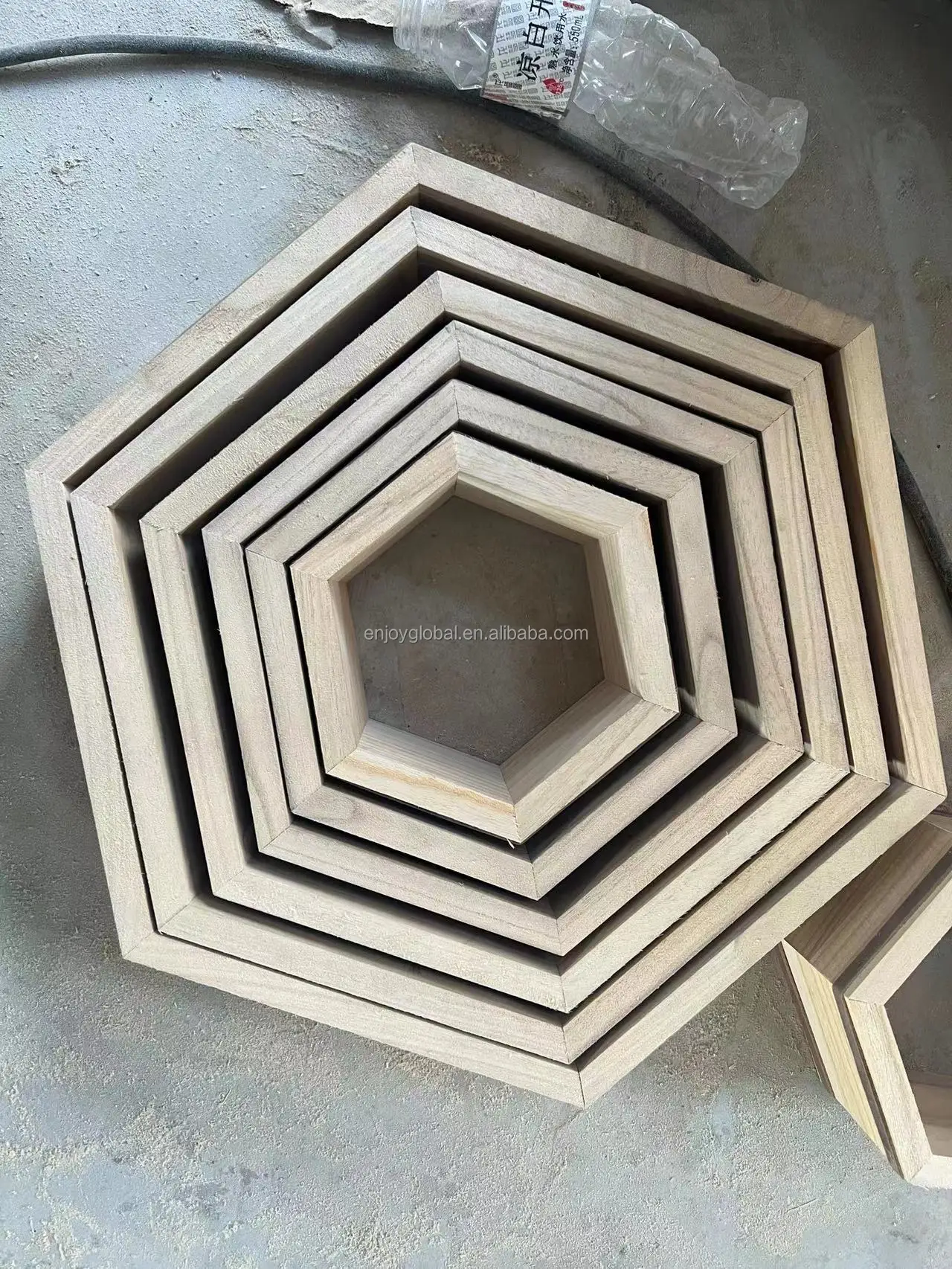 Professional Supply Hexagonal Floating Shelves Wall Mounted Shelf Set ...