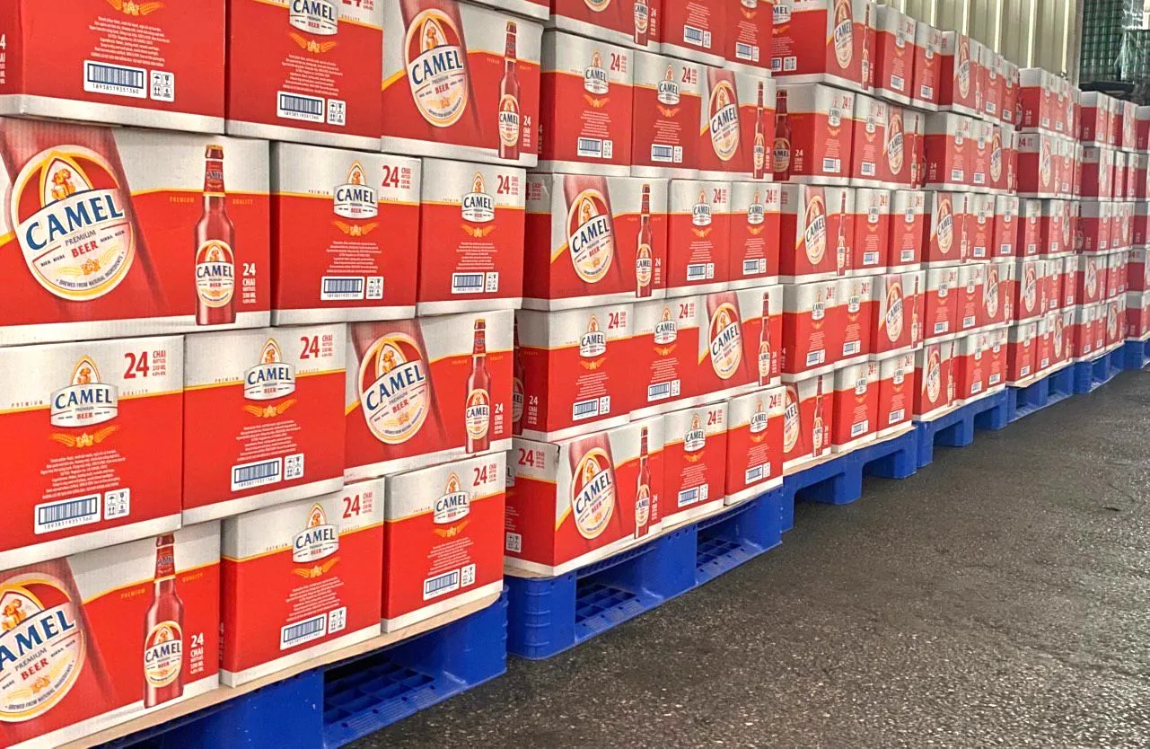 Premium Quality Pasteurized Rich Taste Light Color 4.9% Alcohol CAMEL ...