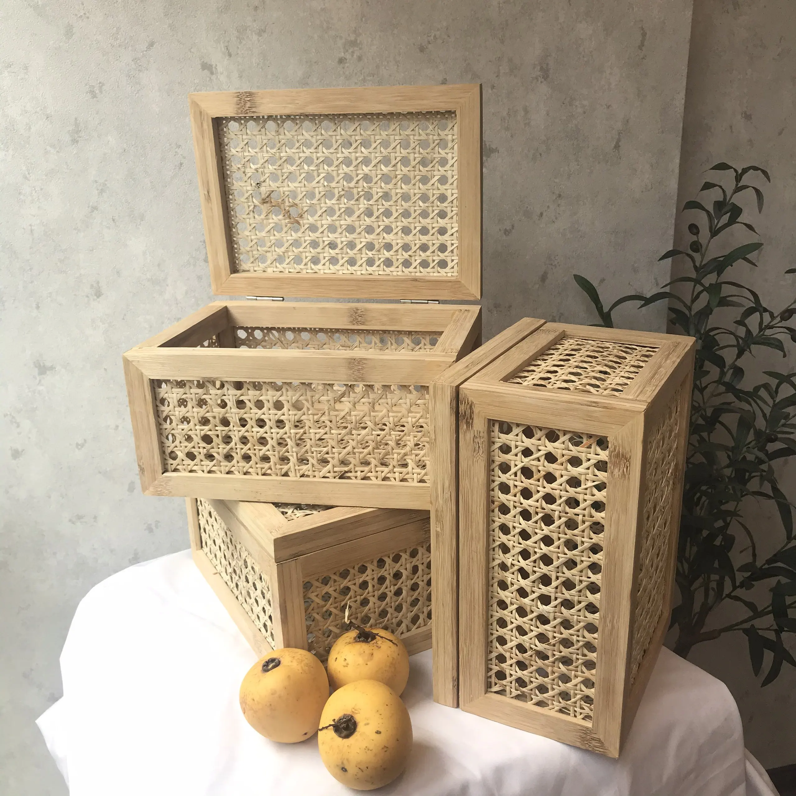 Rattan Storage Baskets - Sustainable and Versatile Solutions