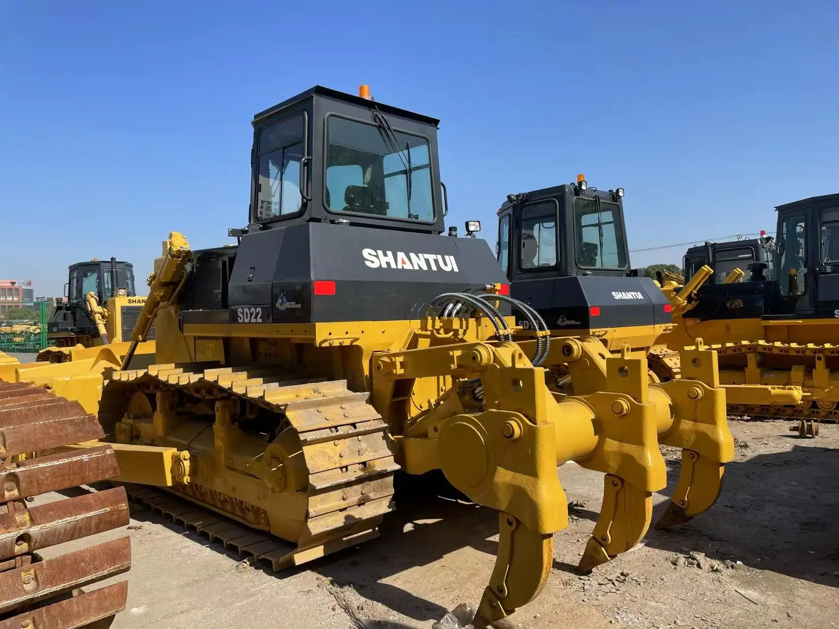 90% New Used Shantui Sd22 Bulldozer Second Hand Sd22 With High Quality ...