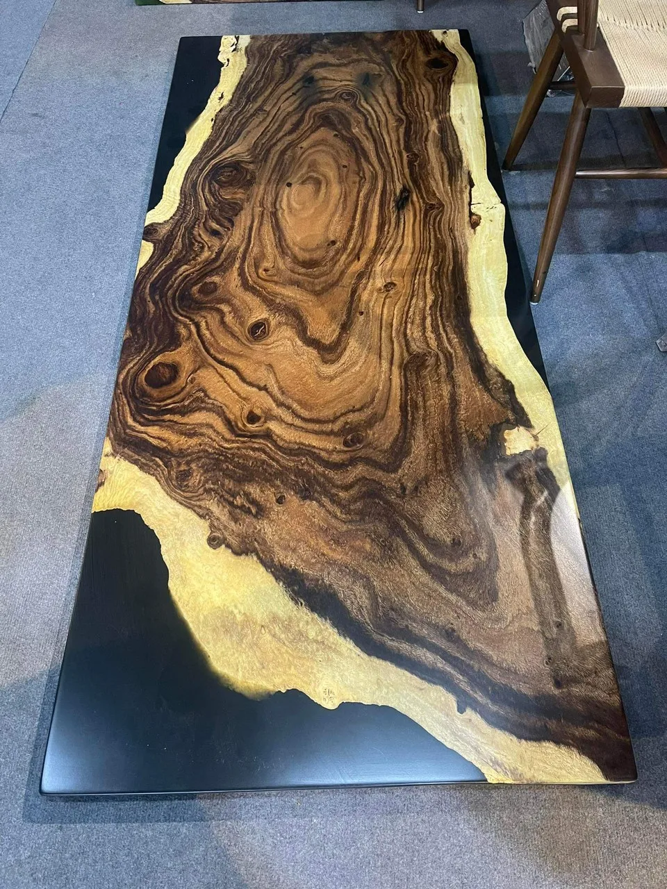 Saman Natural Solid Table For Dining Room Vietnam Factory With Good ...