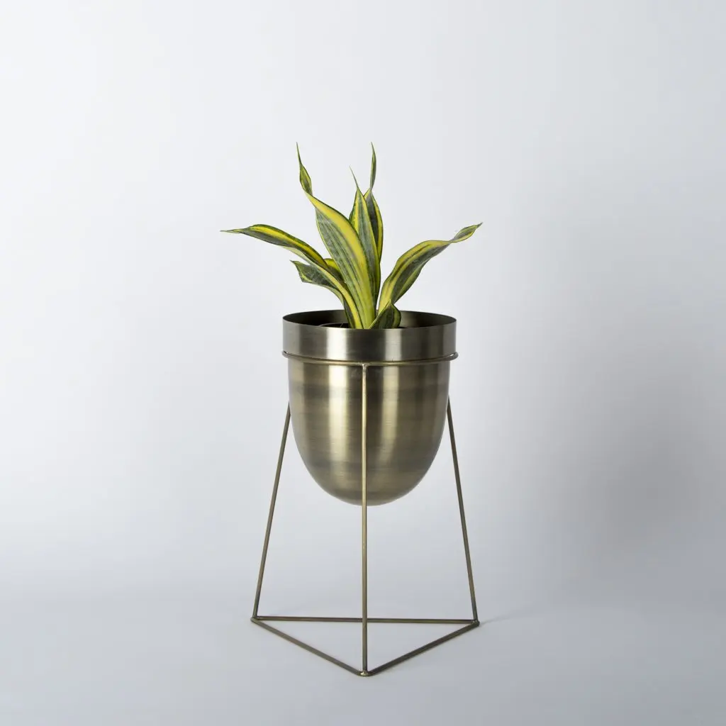 Decorative Hammered Planter Golden Set Of 2 Piece For Home And Garden ...