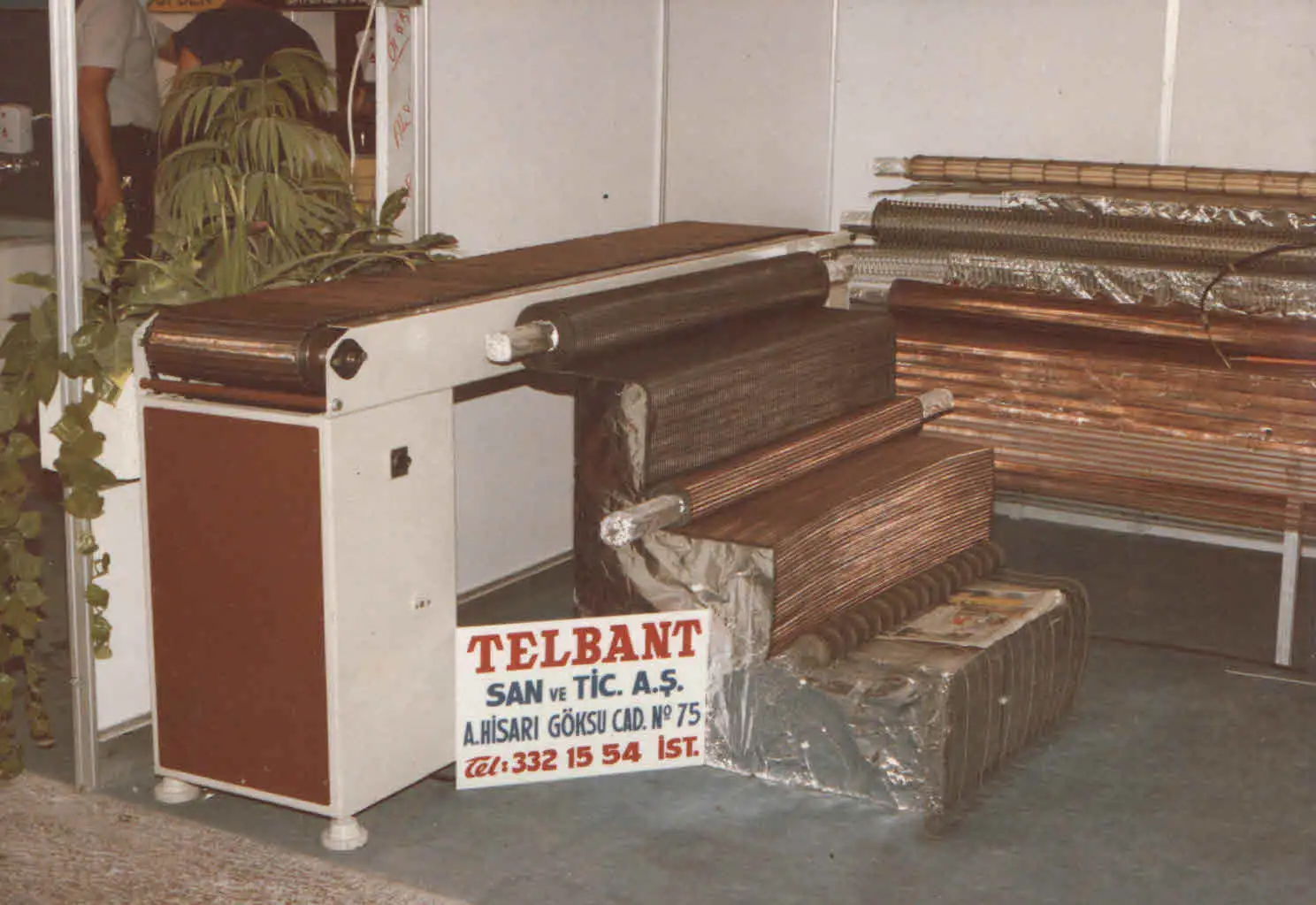 Heat Resistant Stainless Steel Wire Mesh Metal Flat Flex Conveyor Belt ...