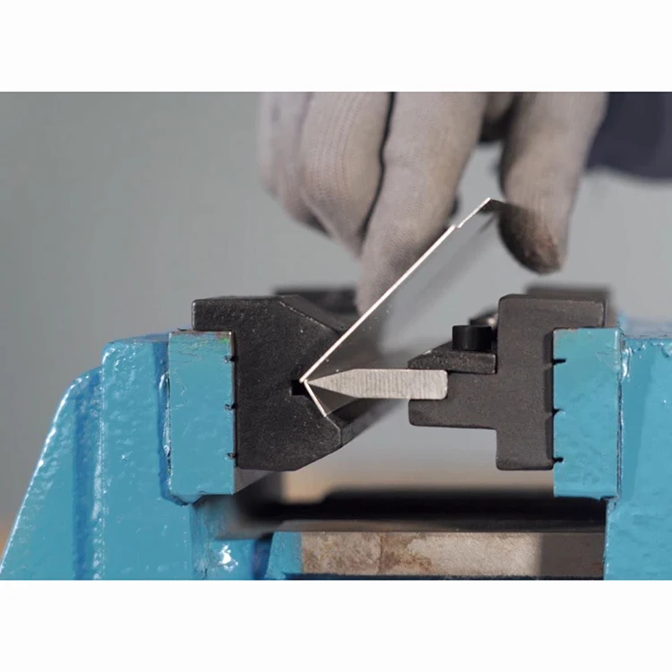 6 Inch Vise Mount Metal Brake Bender - Max Capacity 14 Gauge