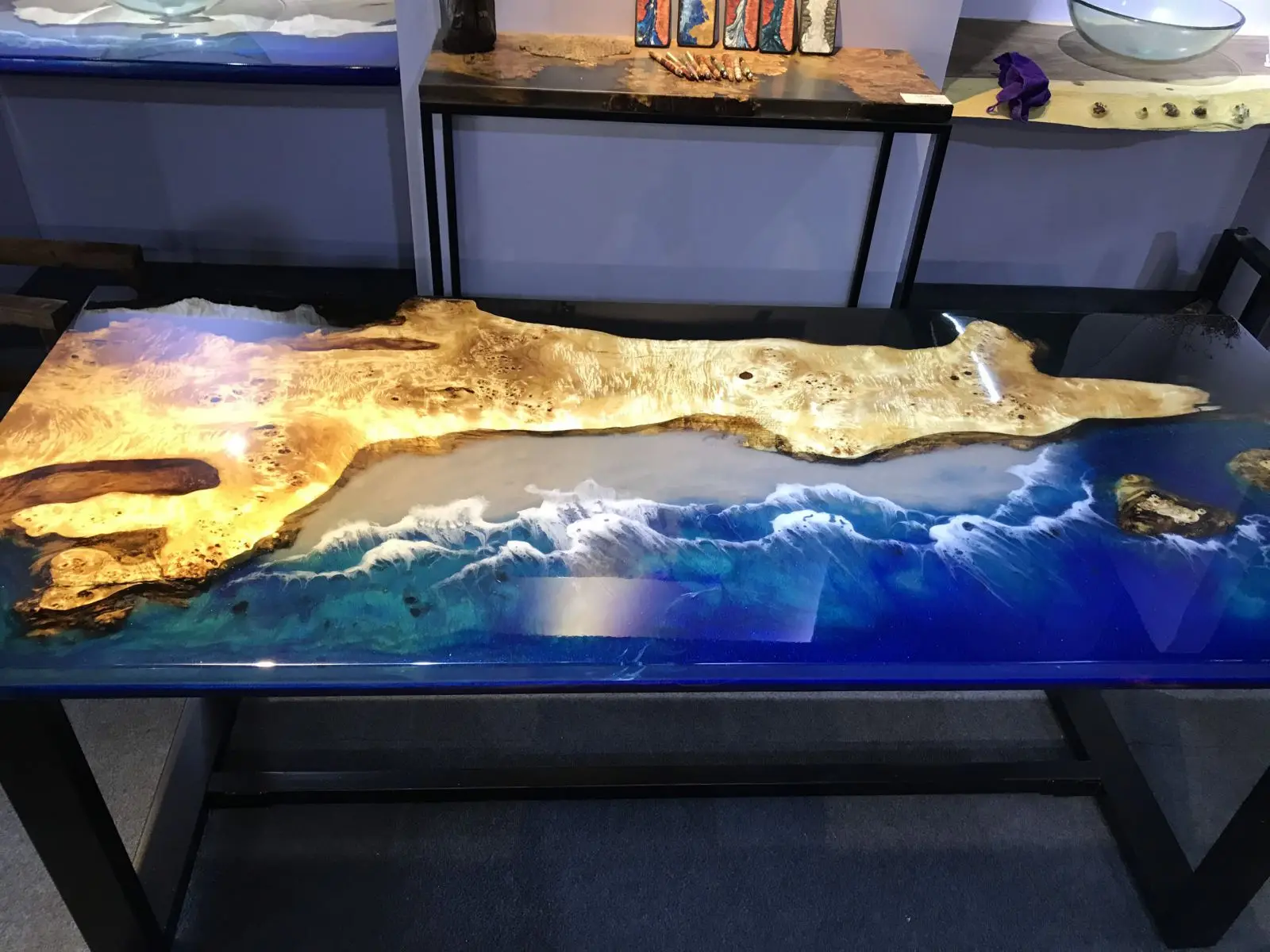 Modern Center Table Wooden Top Transparent Glossy Epoxy Table Top For ...