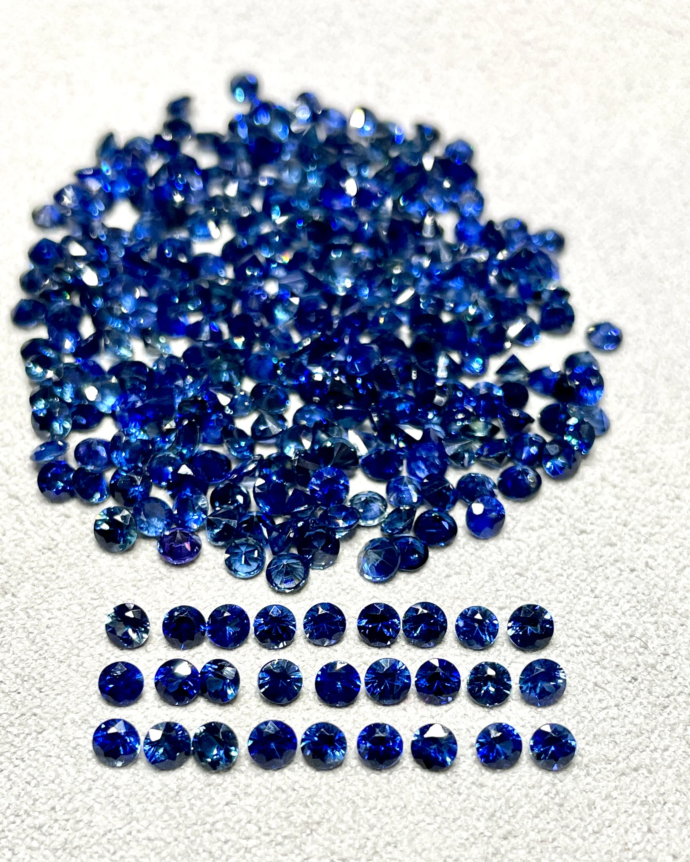 Royal Blue Brilliant Cut 3mm Blue Sapphire Gemstones