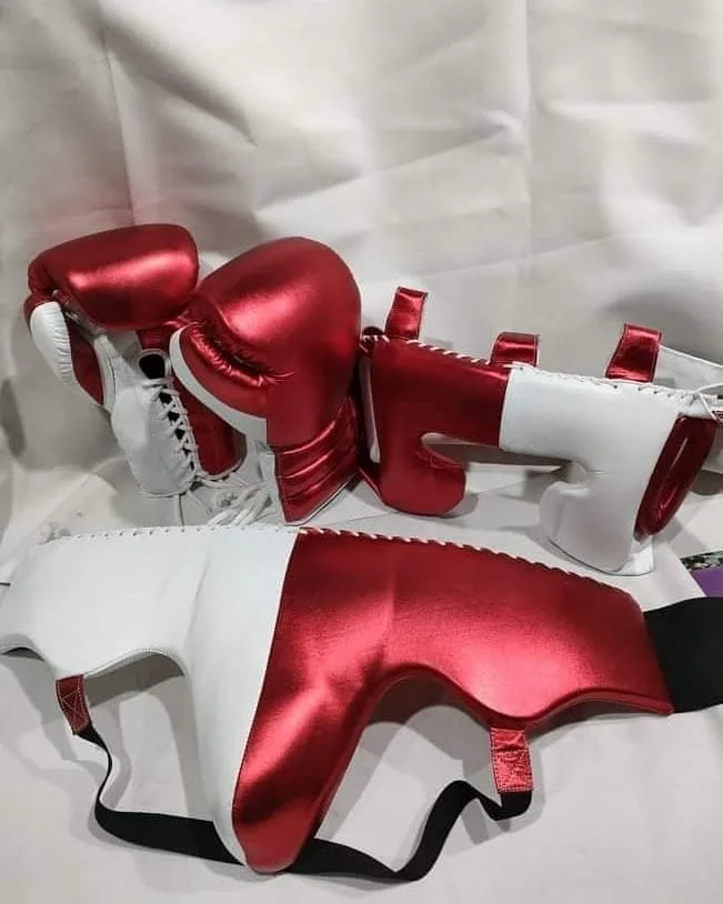 New Red and White Sparring Boxing Set Professional Boxing Set Top ...