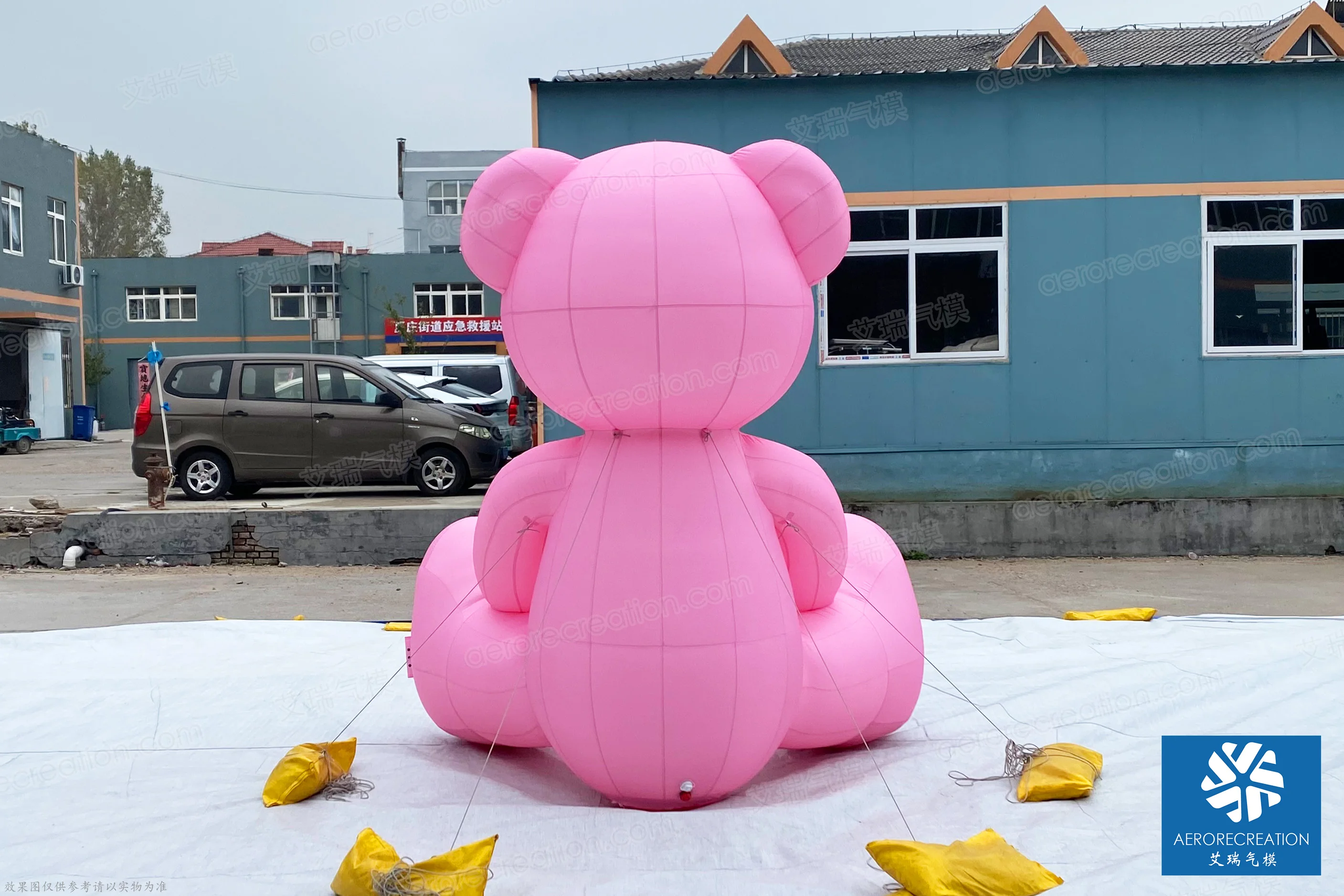 Aero Outdoor Advertising Inflatables - Custom Mascots