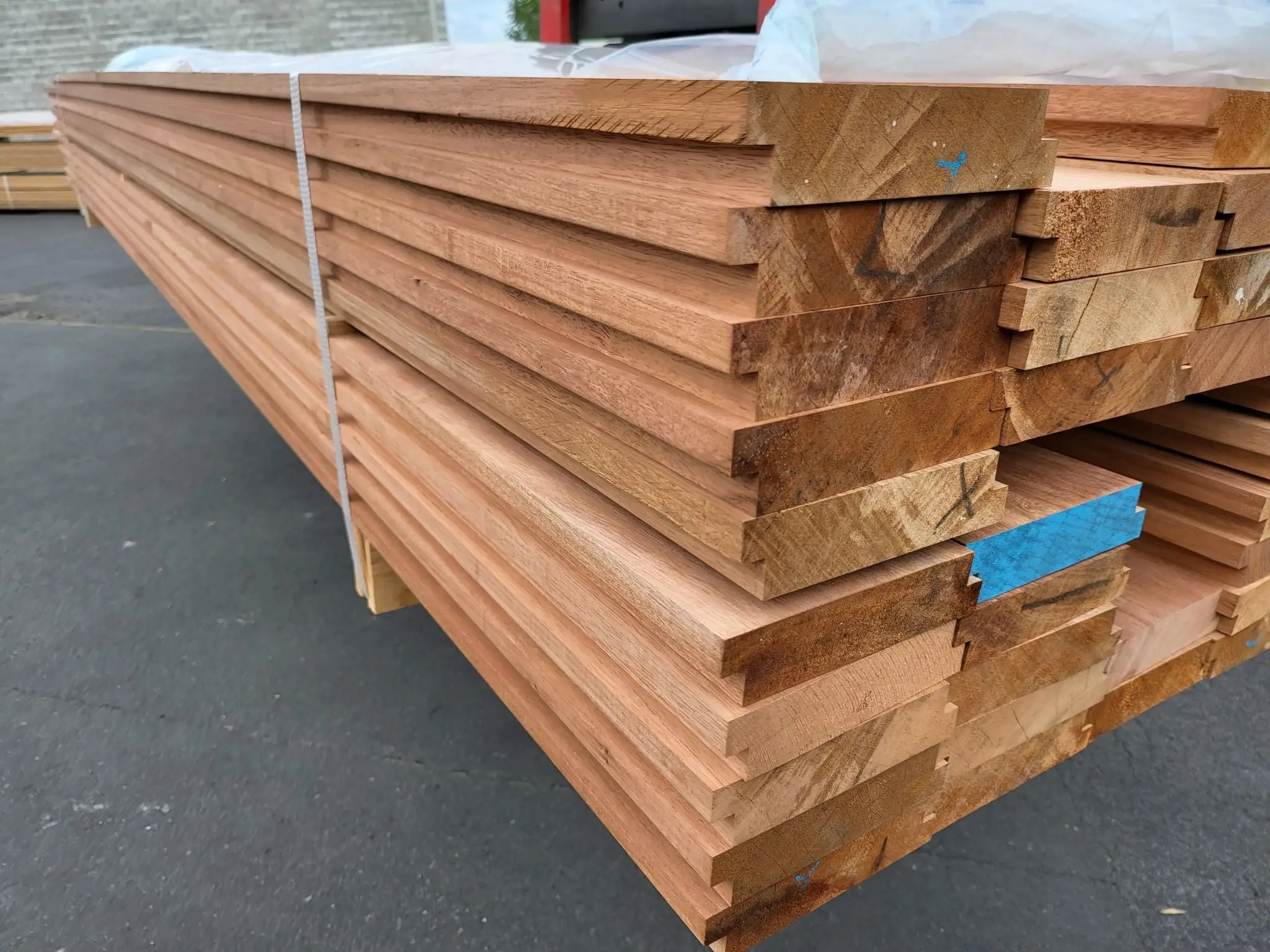100% Guaranteed Fencing Framing Spruce Pine Birch Weatherboards Decking ...