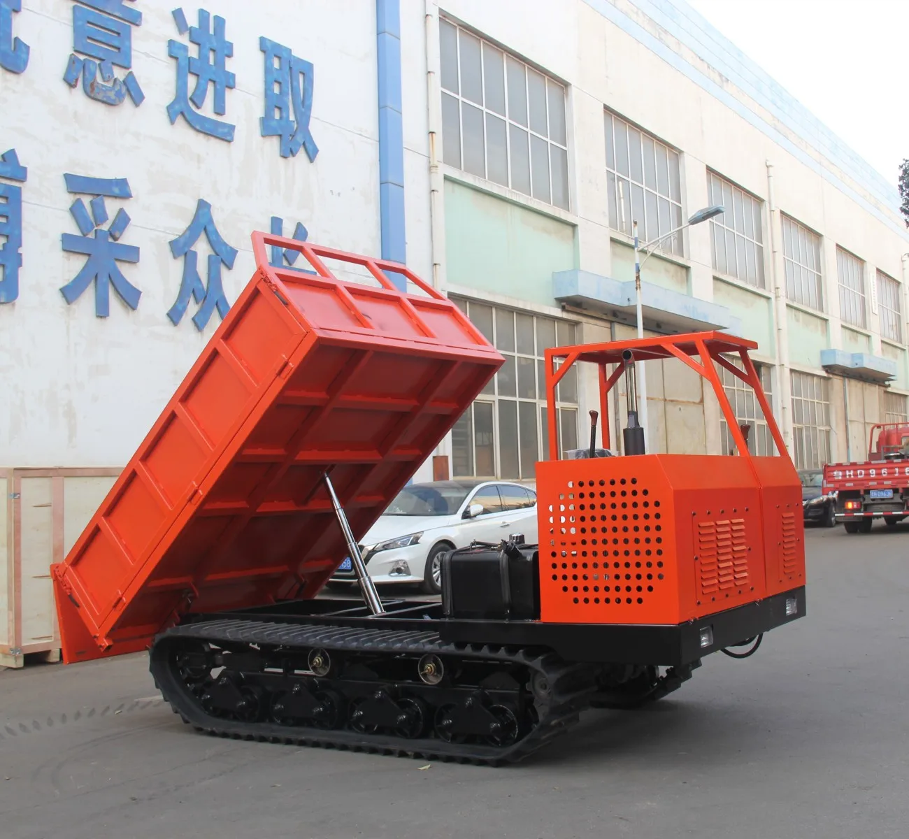 Tackle Any Terrain with Crawler Dump Truck Dumper Transporter