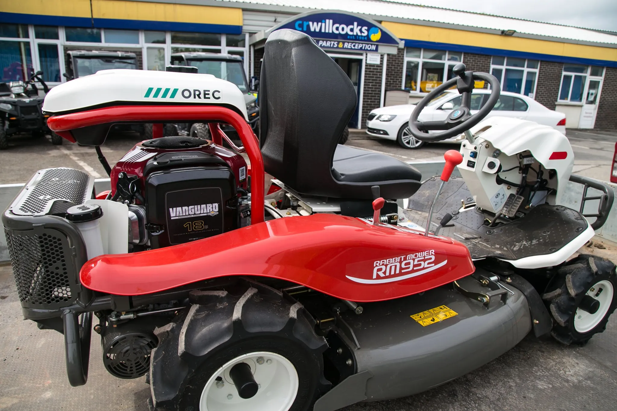 Rabbit Mower RM952 - Efficient Lawn Mowing Solutions