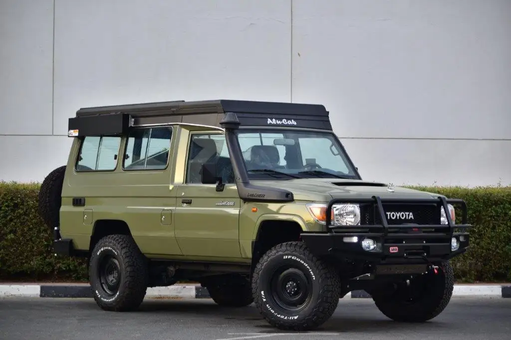 Used To-yota Land Cruiser 78 Hardtop Long Wheel Base Hardtop Special V8 ...