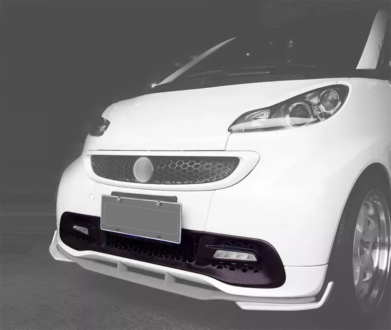 Auto Body Kit Front Bumper Fog Lamp Underneath Grille With Lamp Hole ...