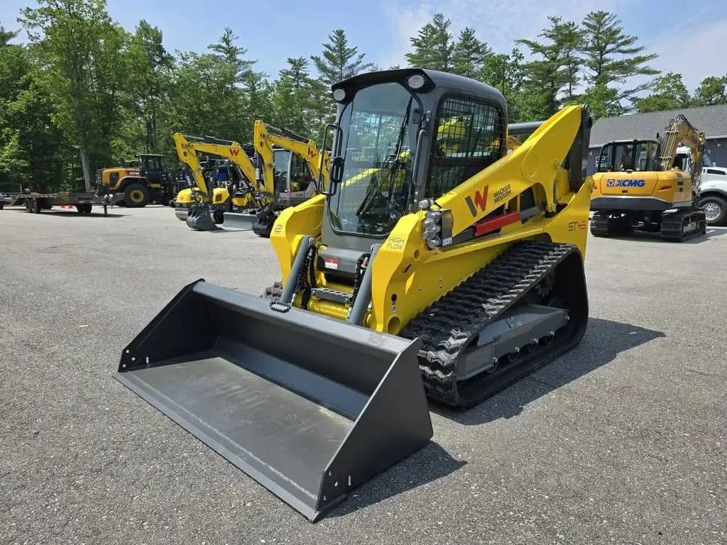 High Lift 100HP Skid Steer Wacker Neuson ST45 Compact Track Loader ...
