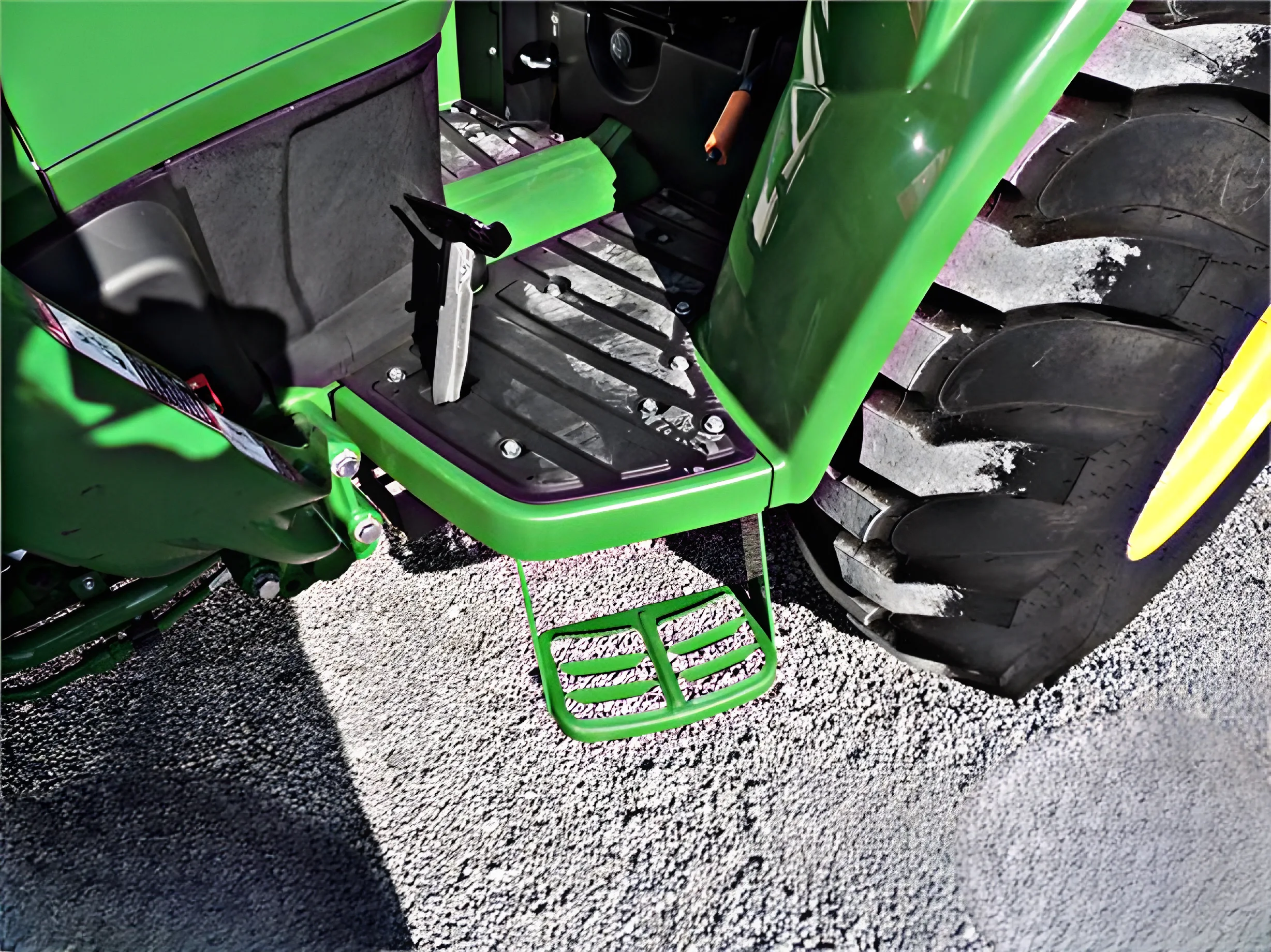 2020 JOHN DEERE 4052M Front Loader Tractor - High Productivity