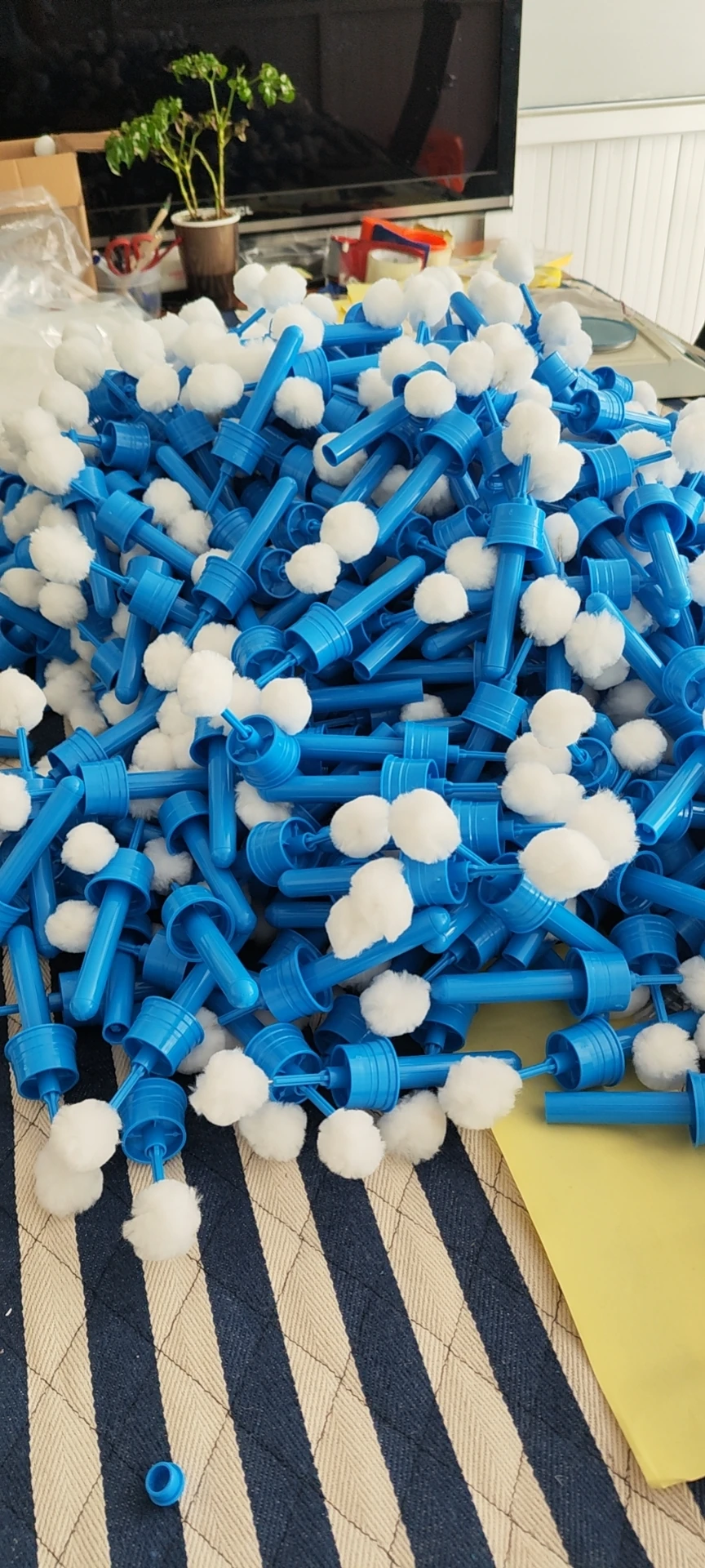 1 In. Adjustable Plastic Handle Can Mate Glue Applicator 1-1/4 In. Wool ...